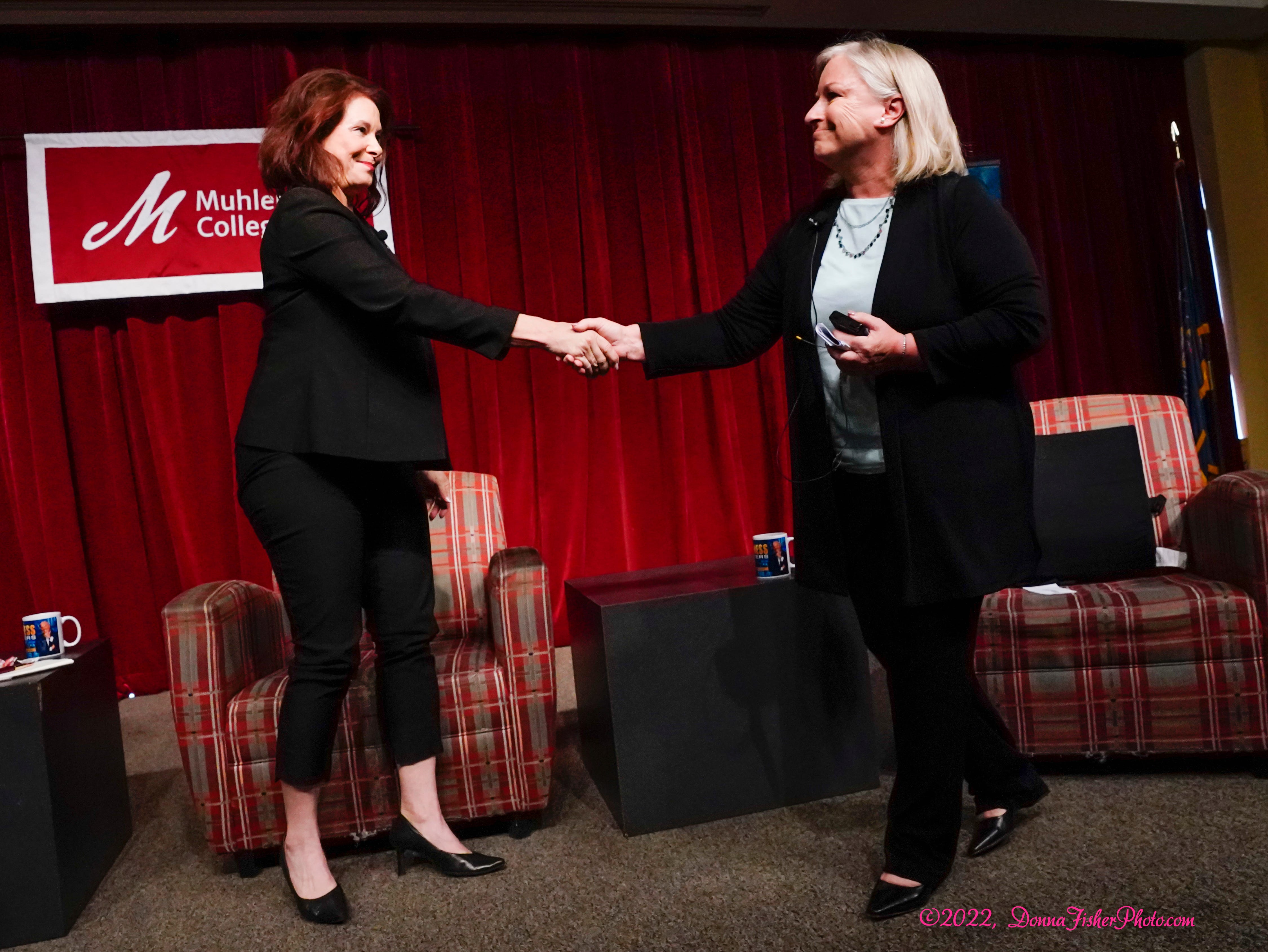 One final look at the 2022 election year ... in pictures