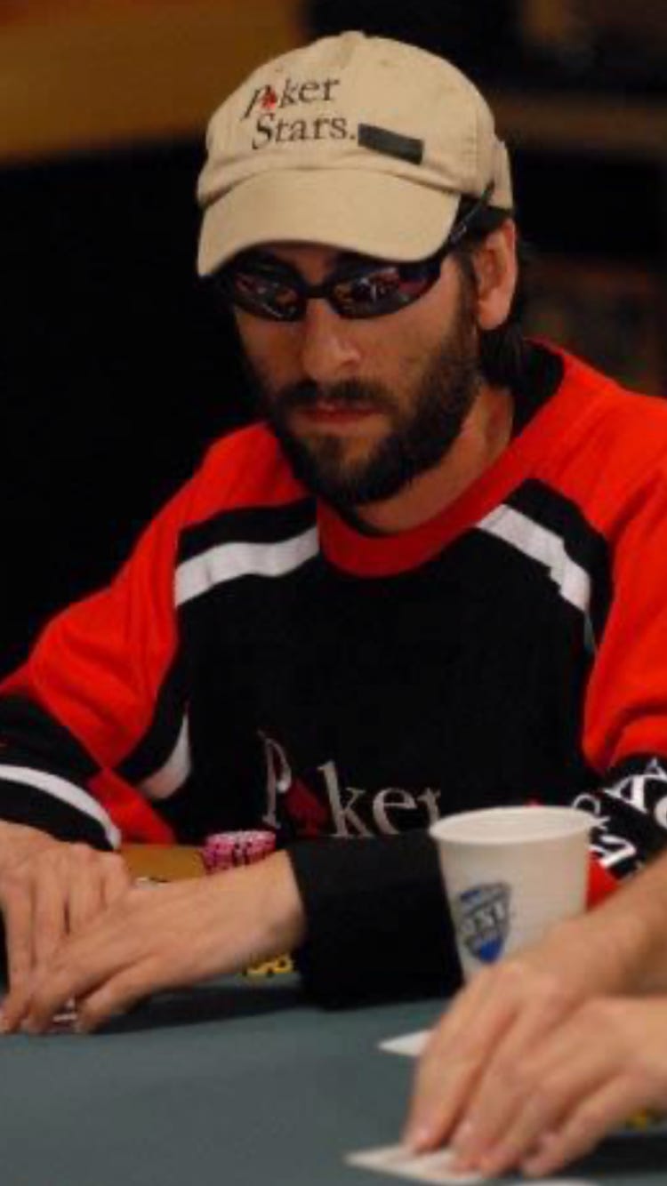 Adam Stormwind: Desert treasure gives away a poker face