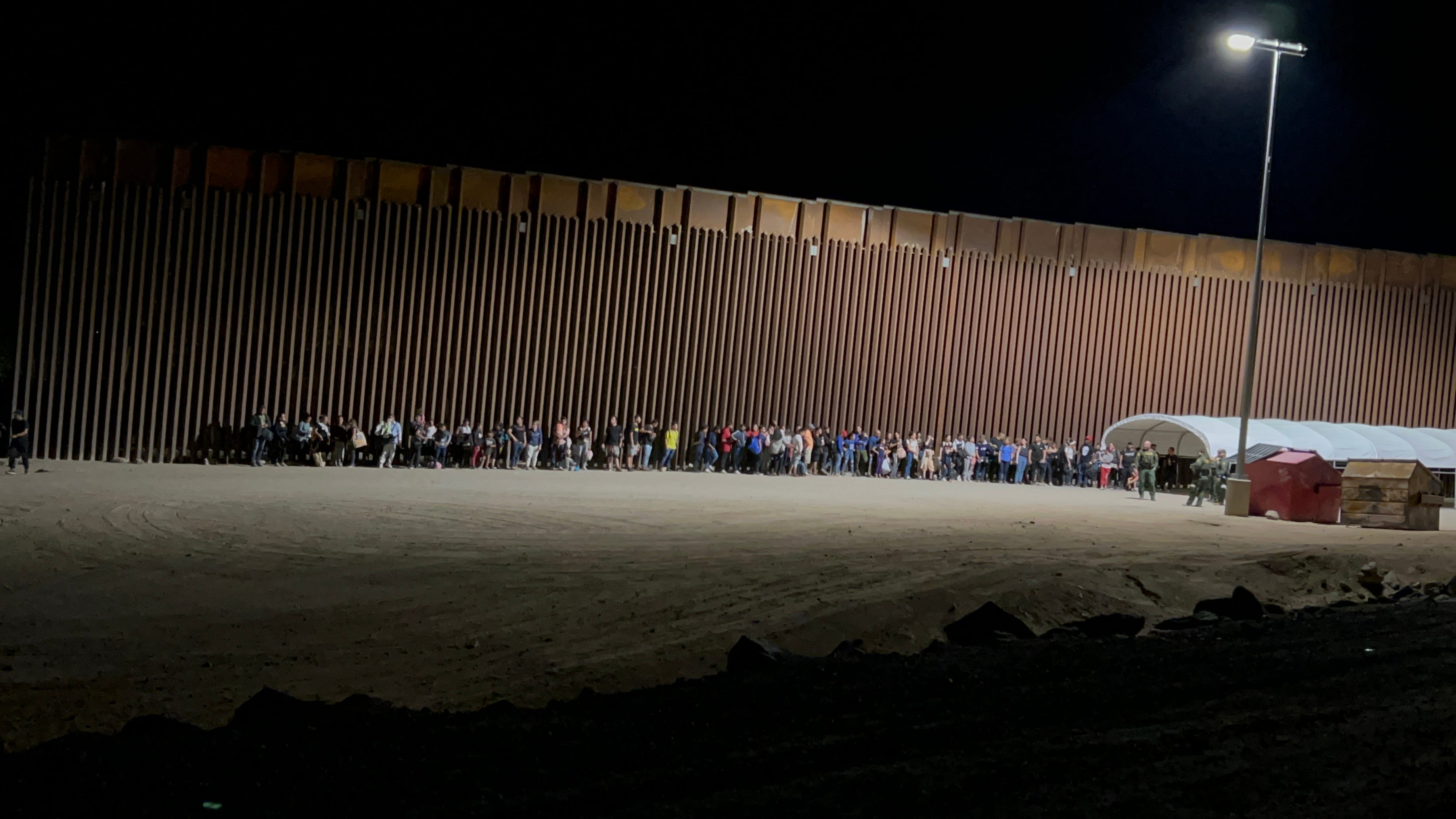 Mass Border Crossings in Yuma - by Jeff Rainforth