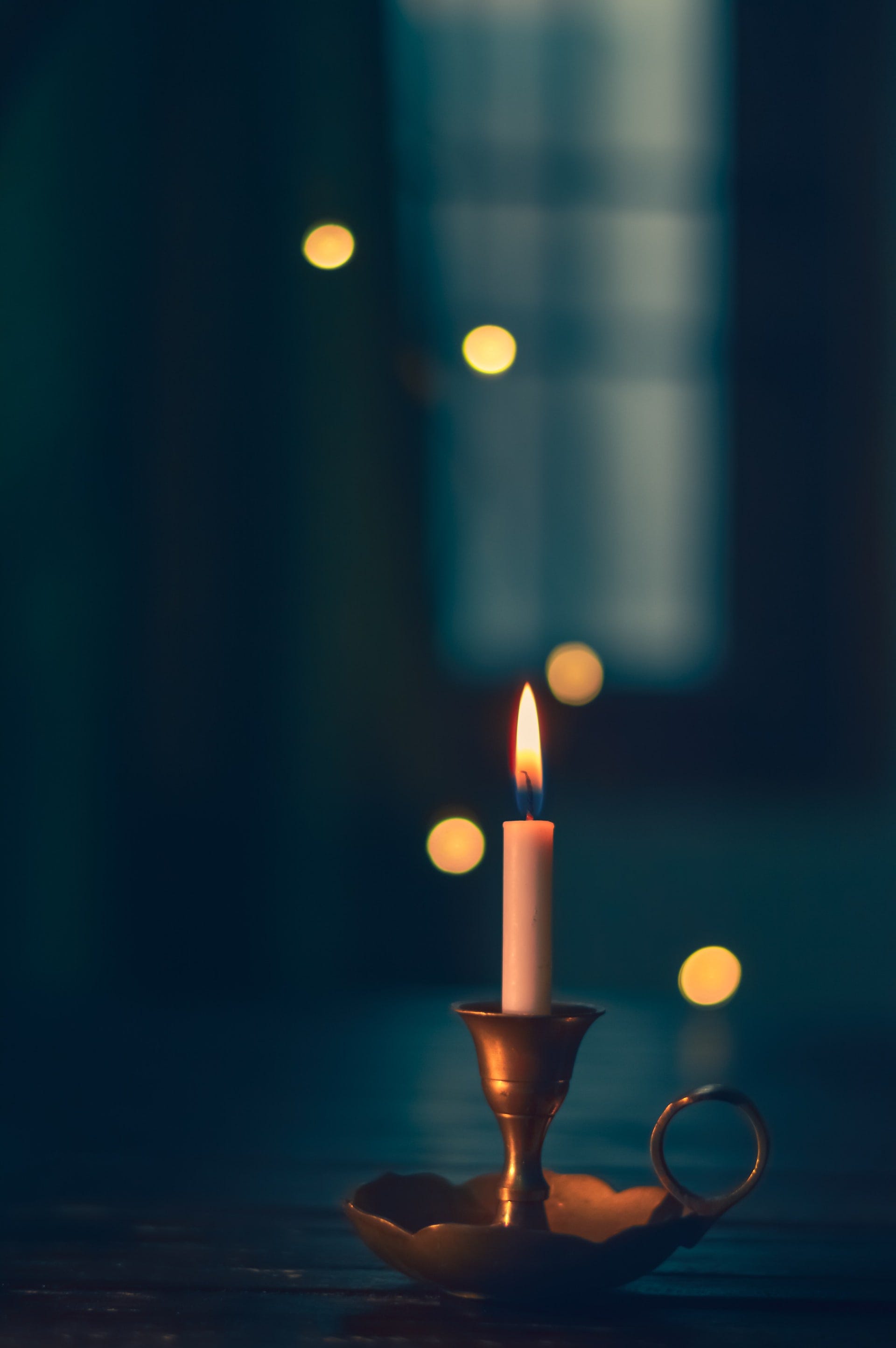 An Old Fashioned Holiday - by Nephele Tempest