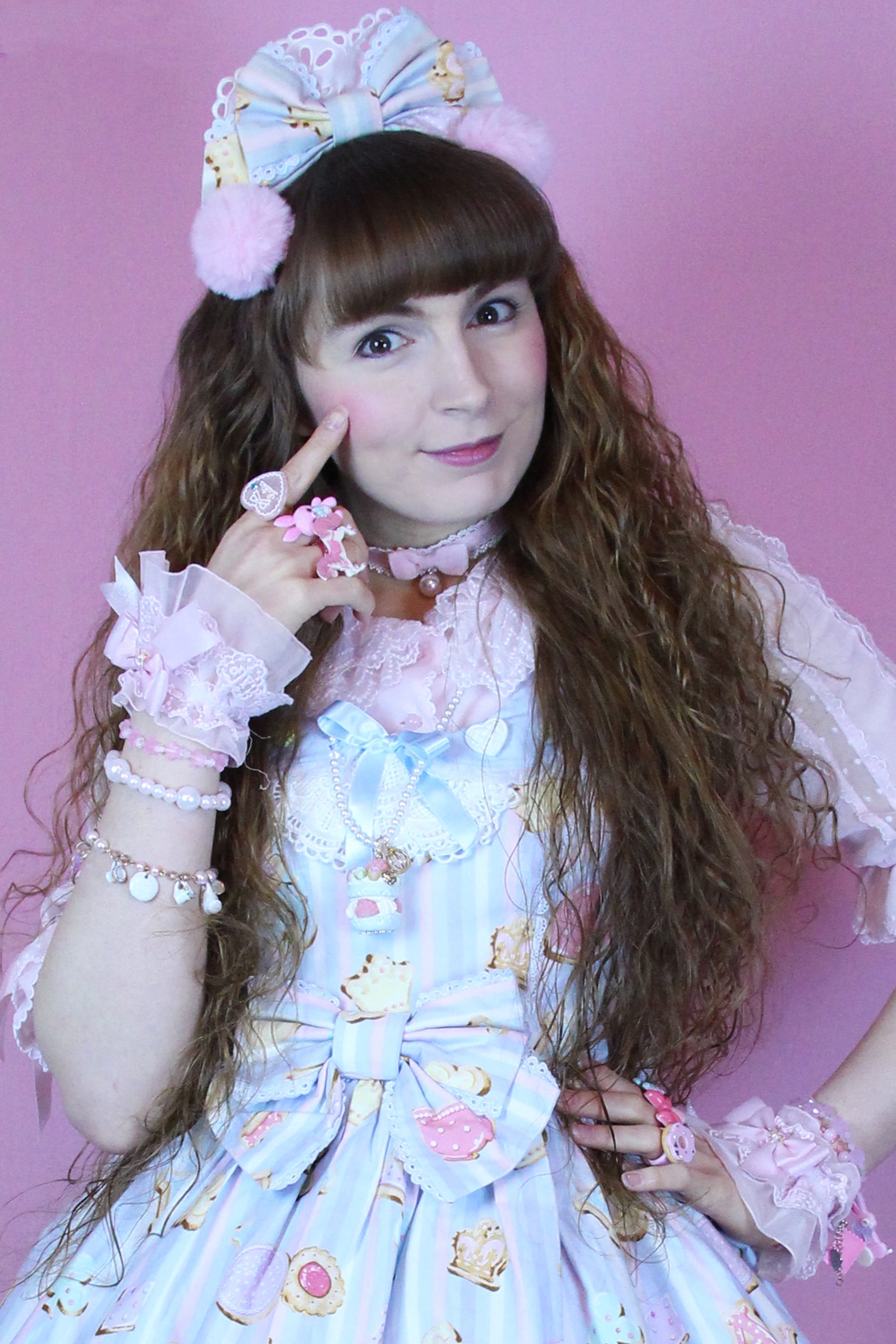 Special Guest: Tyler Willis (Scarfing Scarves)