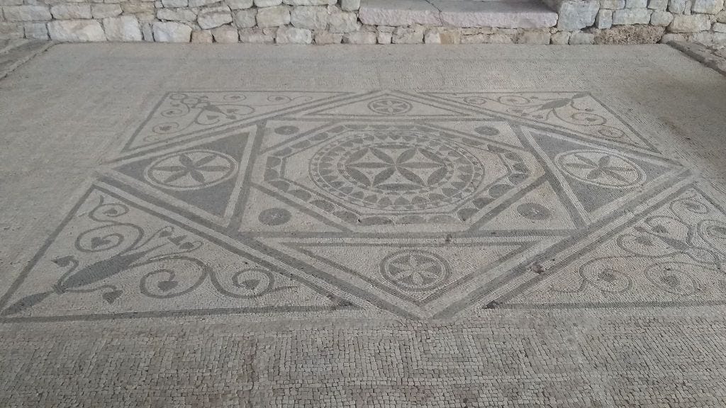 The Sea, the Sea - by Lydia Perovic - Long Play