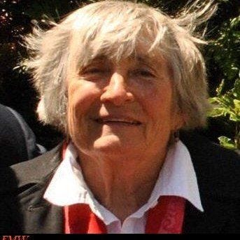 Elizabeth Woodworth | Substack