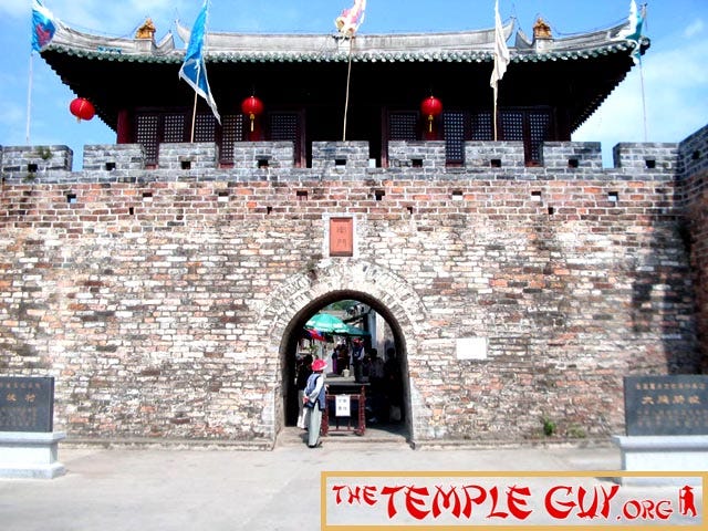 Ep. 062: Friday Photo Essay: Ancient Temples of Dapeng