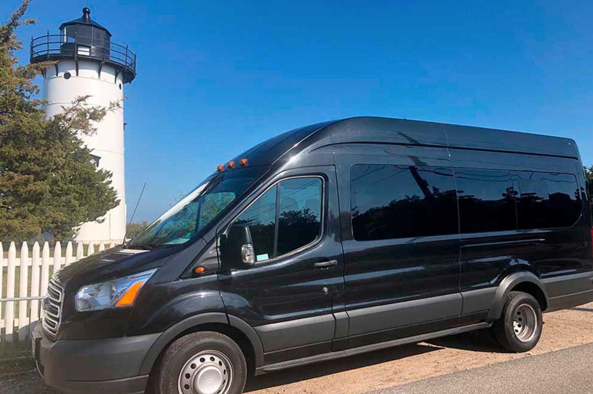 🚌 Martha's Vineyard Tour Bus Roundup 2022-2023