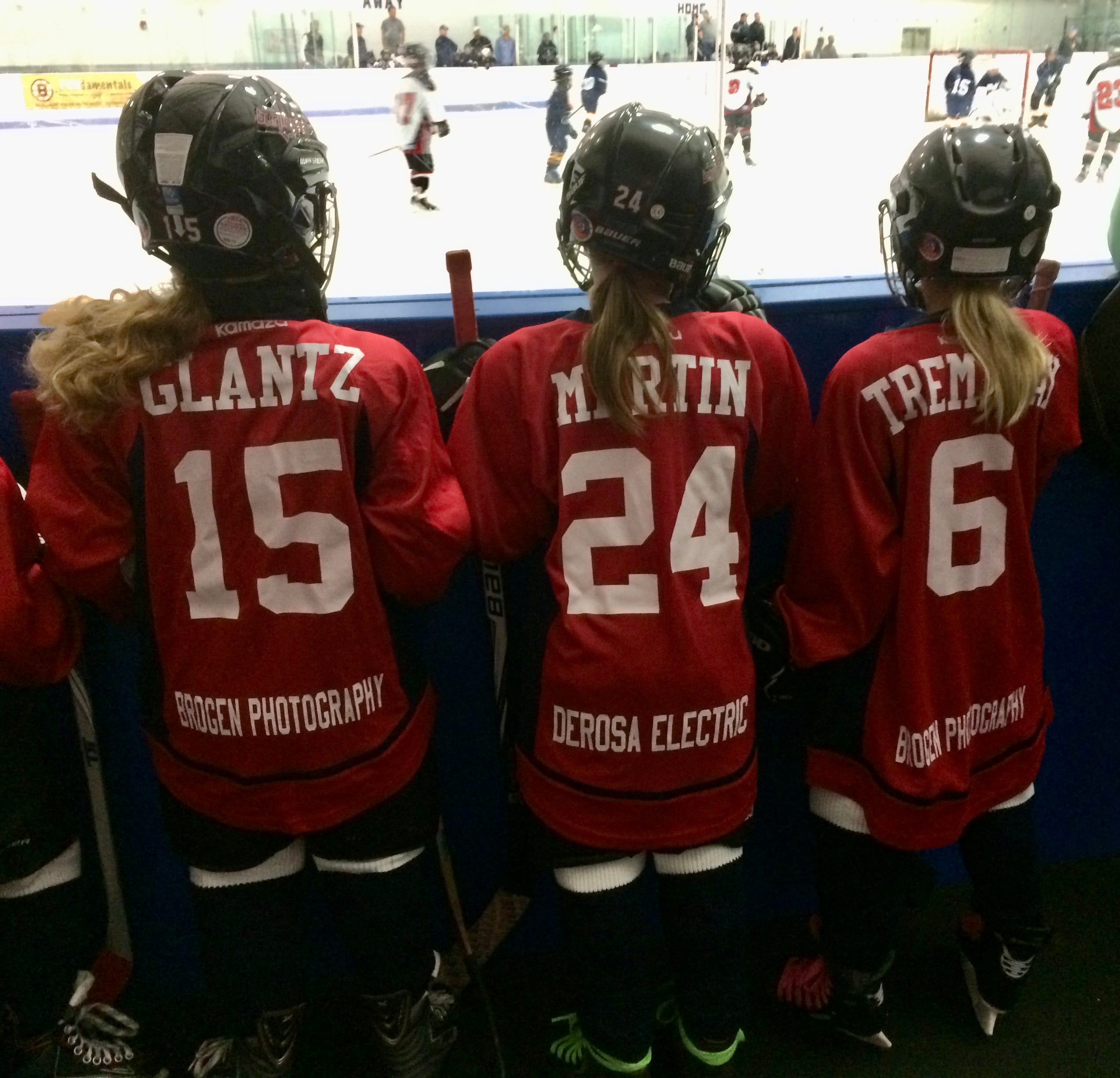 Weekend Buzz | Three Burlington Girls Are National Hockey Champs