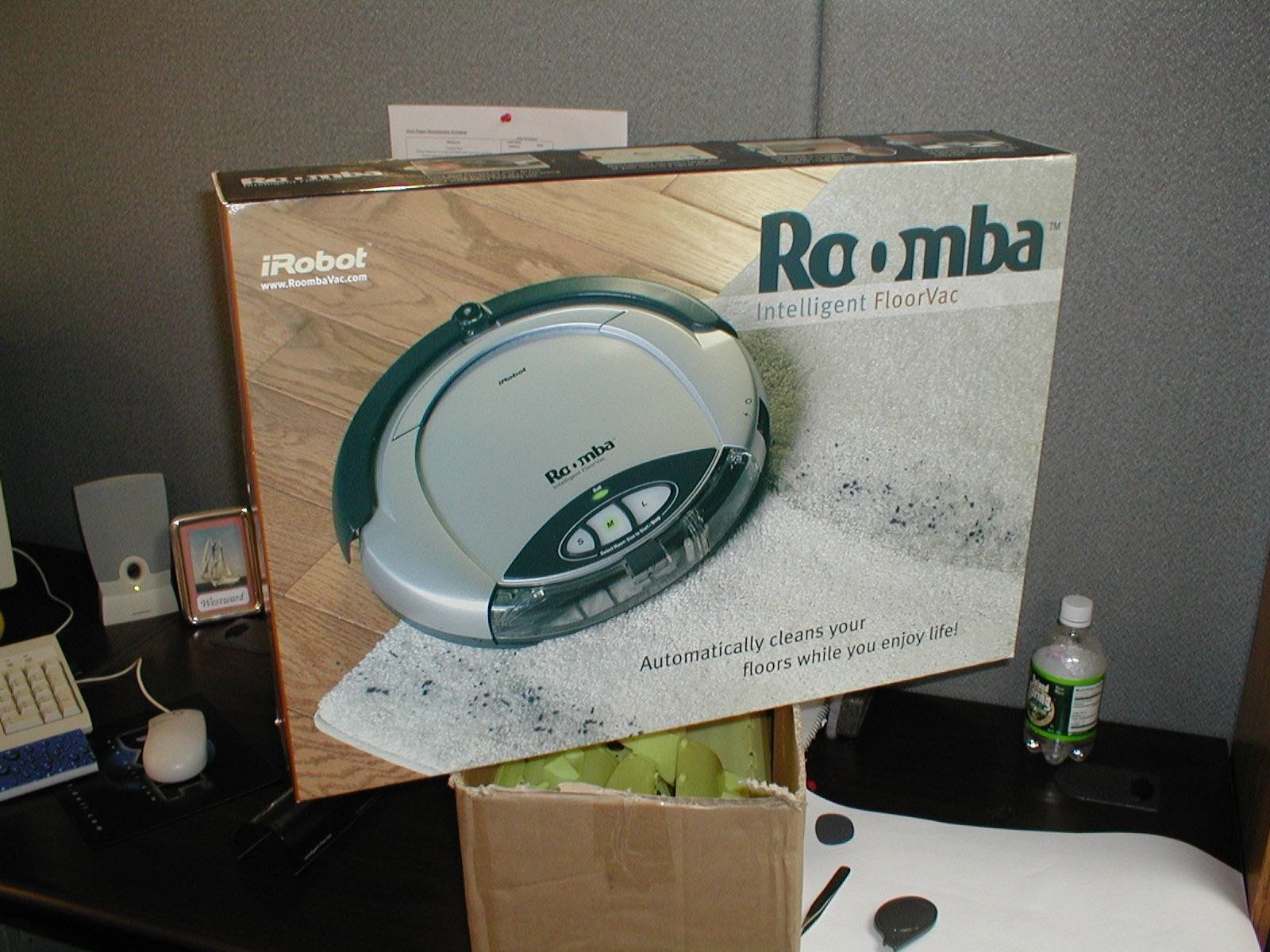 MachinePix Weekly #20: Joe Jones, inventor of the Roomba