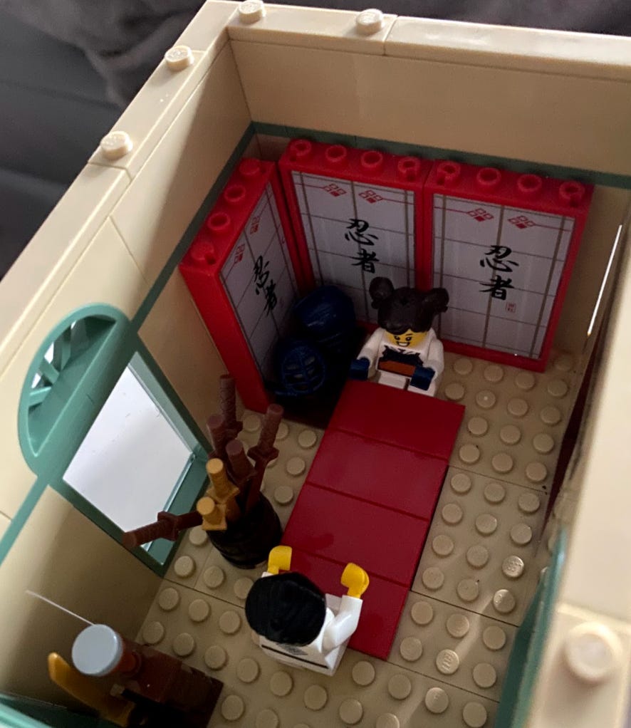 Build: Modularising the LEGO Pizzeria / Dojo - by Nic