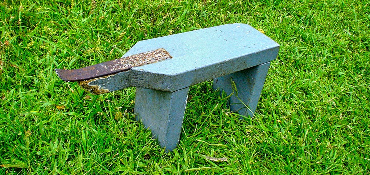 Coconut Scraping Bench - The Magnet 0006