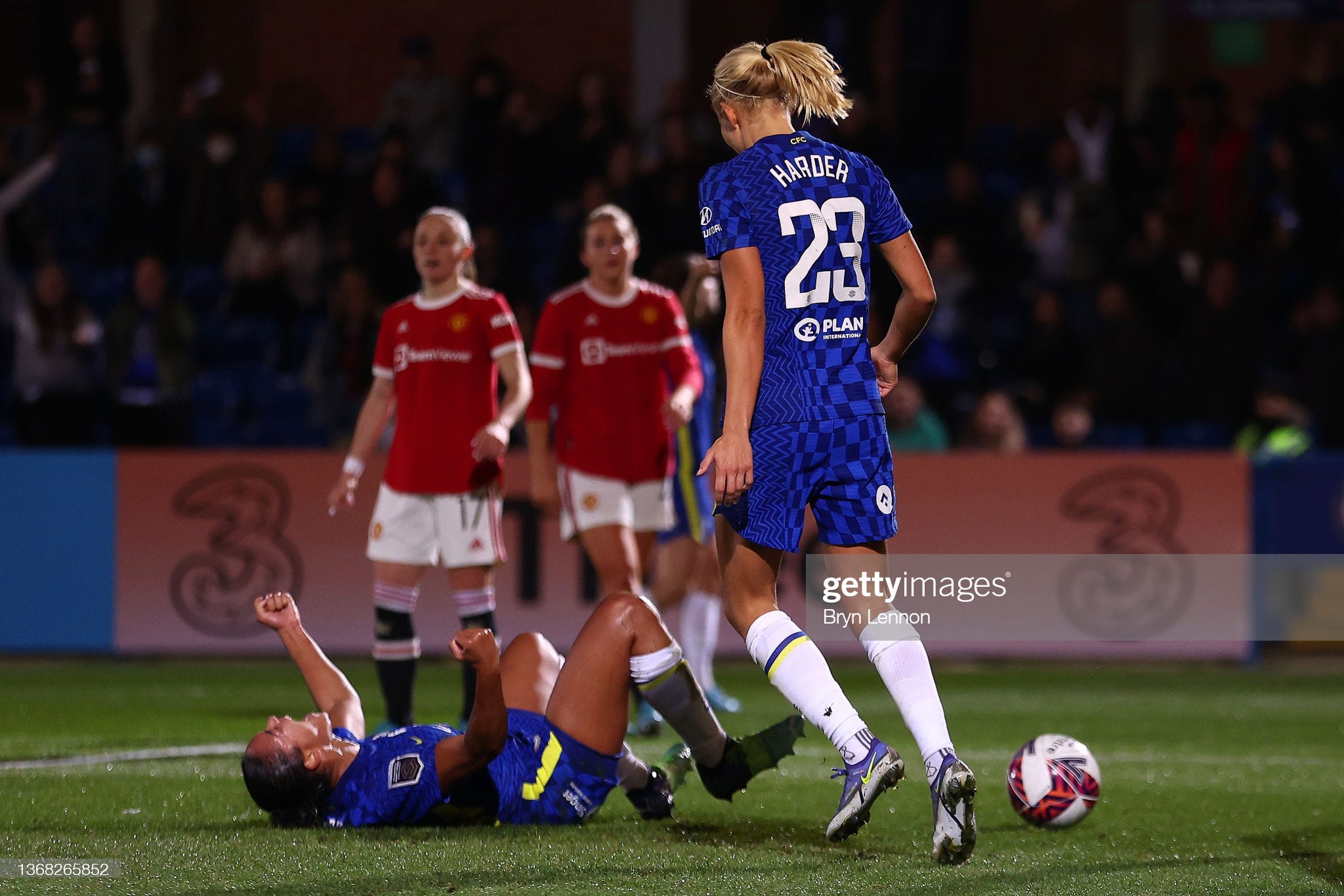 Emma " Master tactician" Hayes OBE on her way to her 3rd consecutive ...