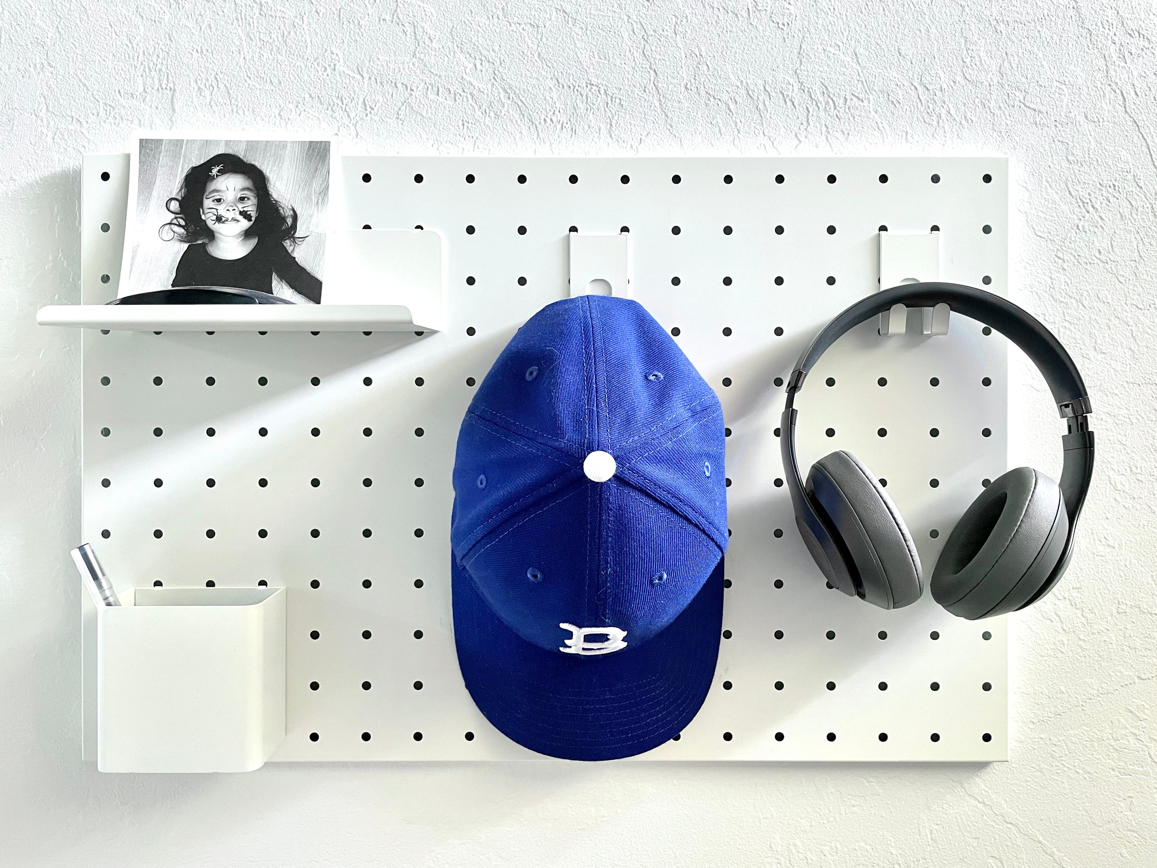 114 - Aaron Poe - by Ryan Gilbert - Workspaces