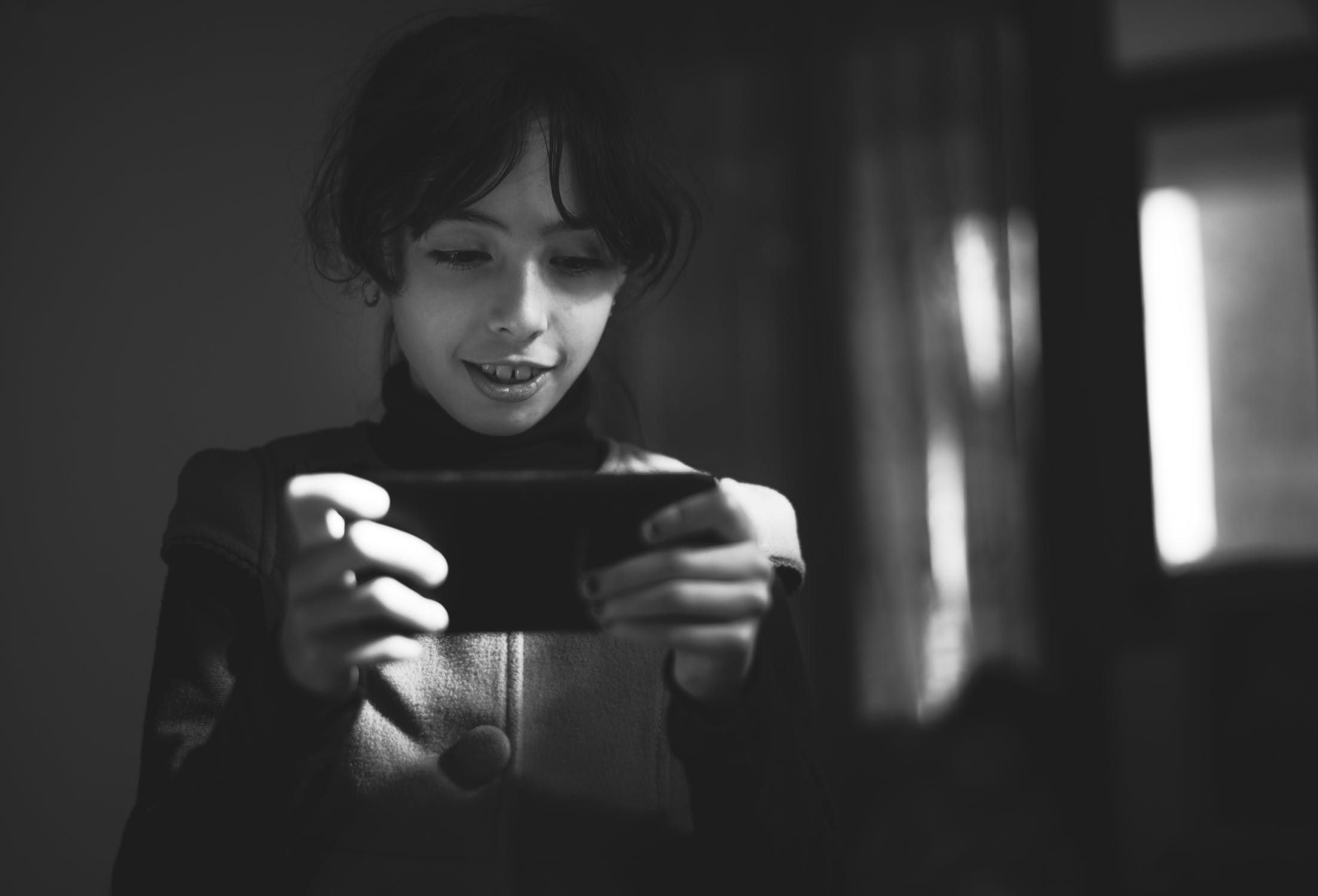 Hypersexual social media content is having negative impacts on young ...
