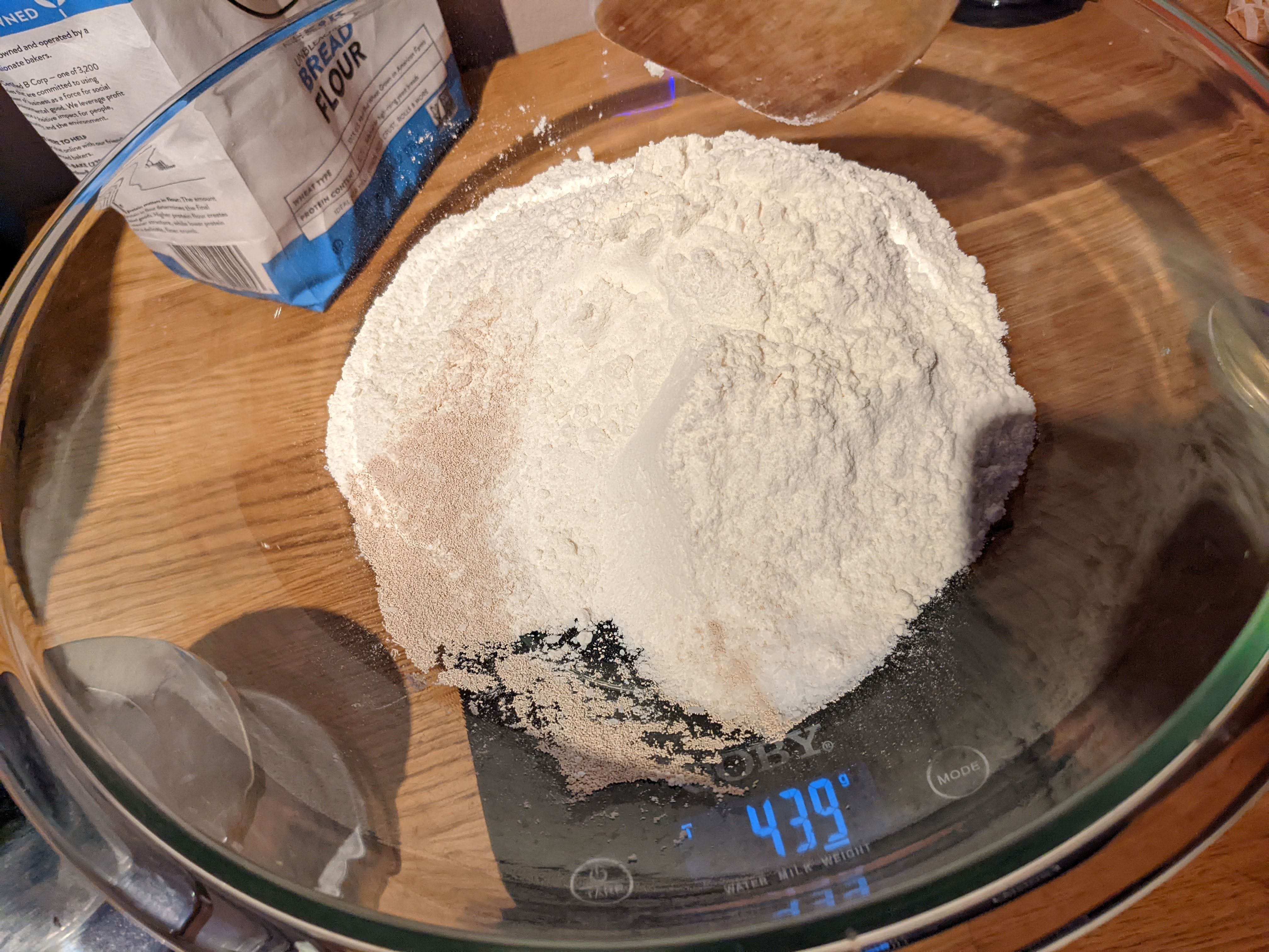 No-knead Gatorade bread - by Dennis Lee - Food is Stupid