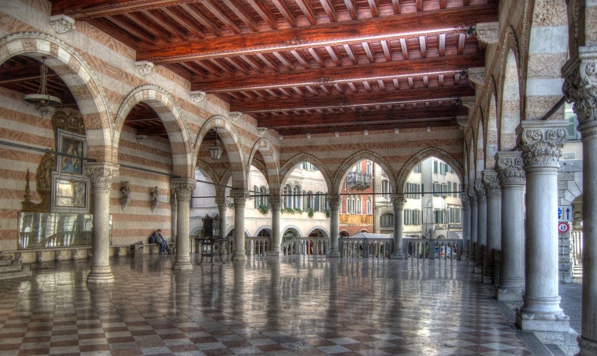 Tutankhamun and the art of the slow reveal