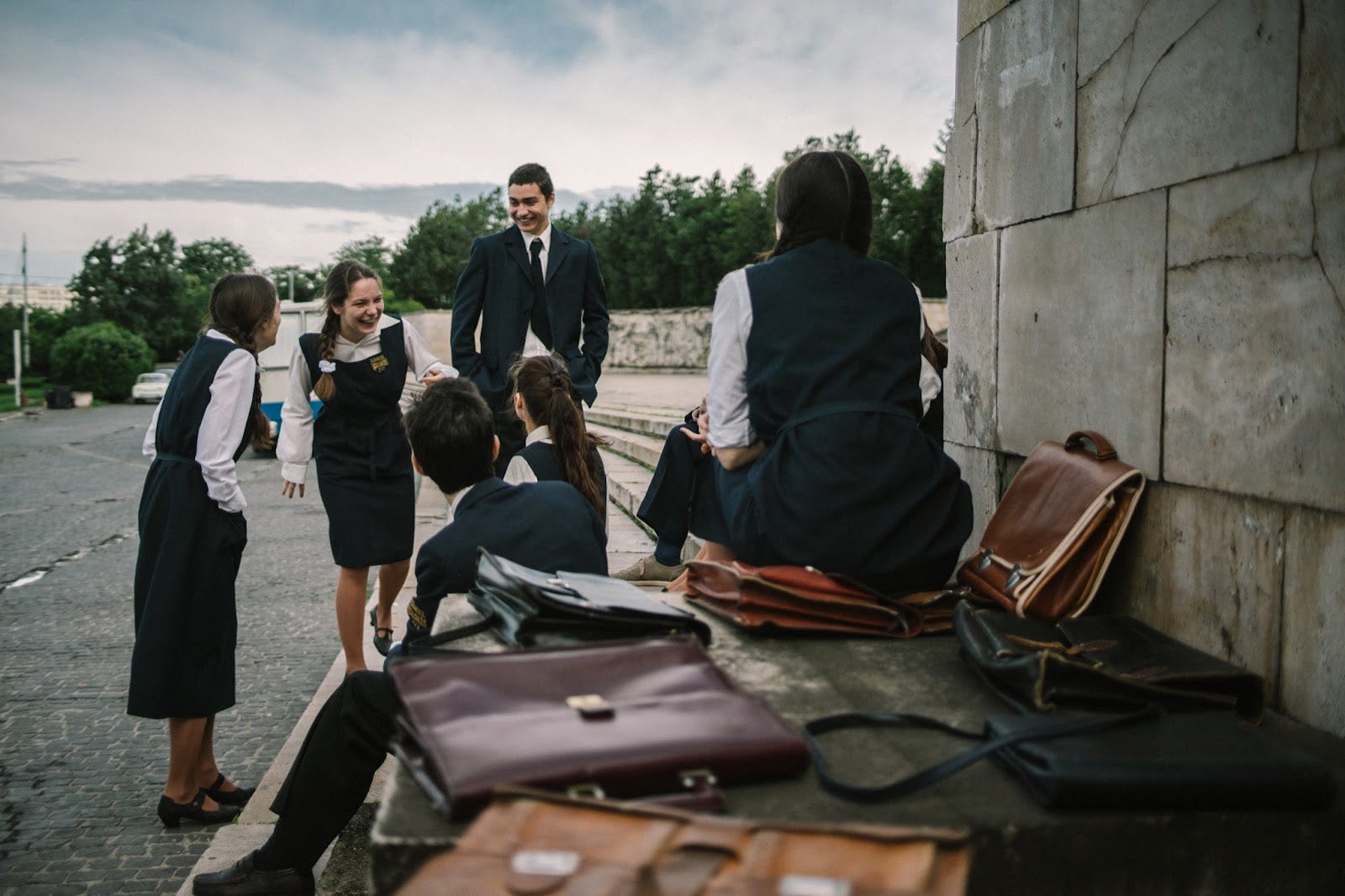 Ana, reprezentarea unei generații. De vorba cu Mara Bugarin despre ...