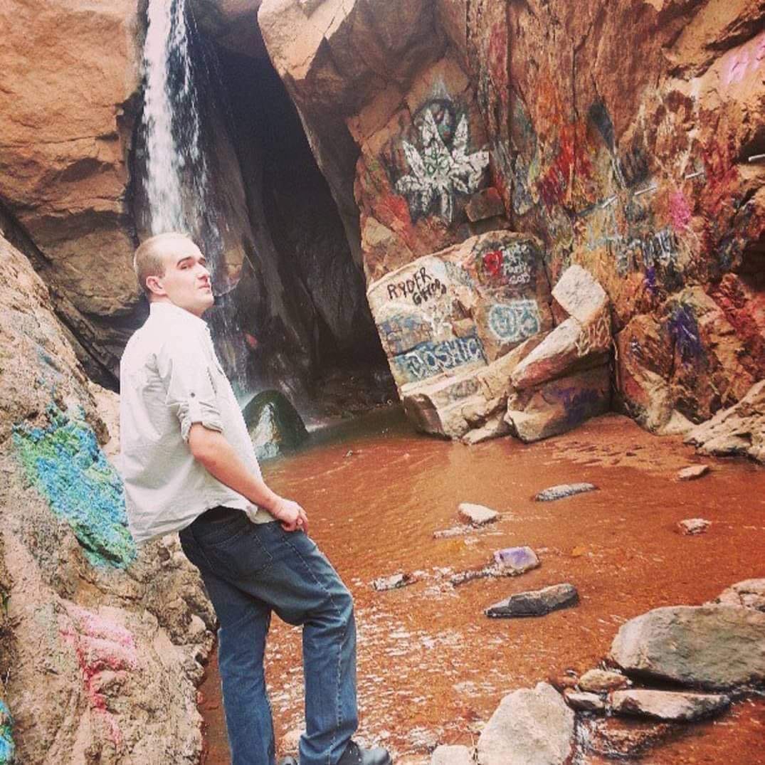 📣 FIELD GUIDE 18: The human element - by Skyler Cail