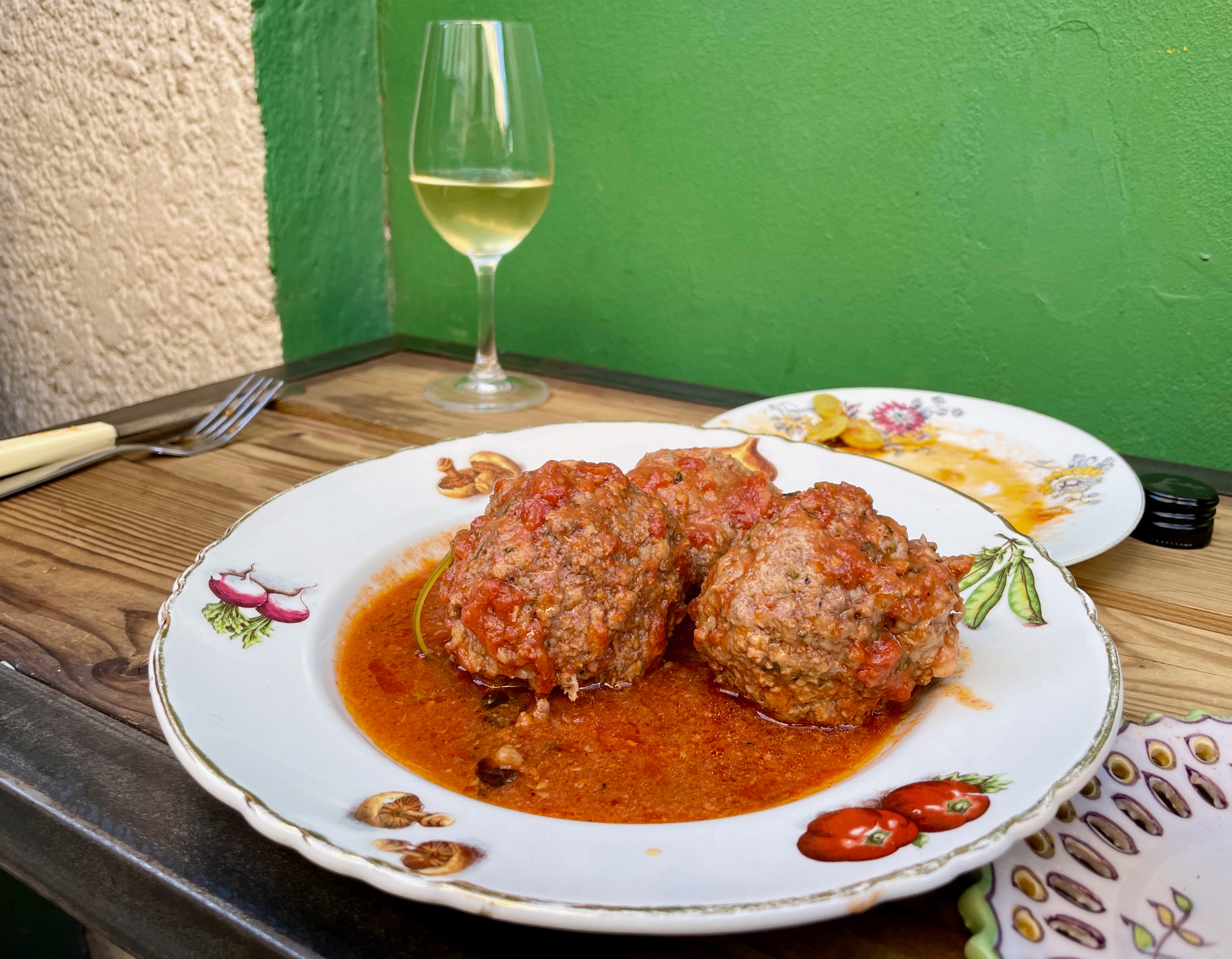 Where to eat on Sunday in Paris - by Meg Zimbeck
