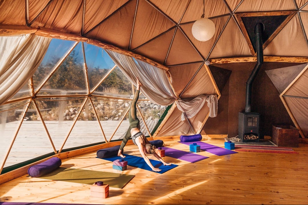 Geodesic Domes: From Hippie Utopia to Yuppie Escape