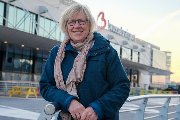 Una Candidata Electa por Partículas