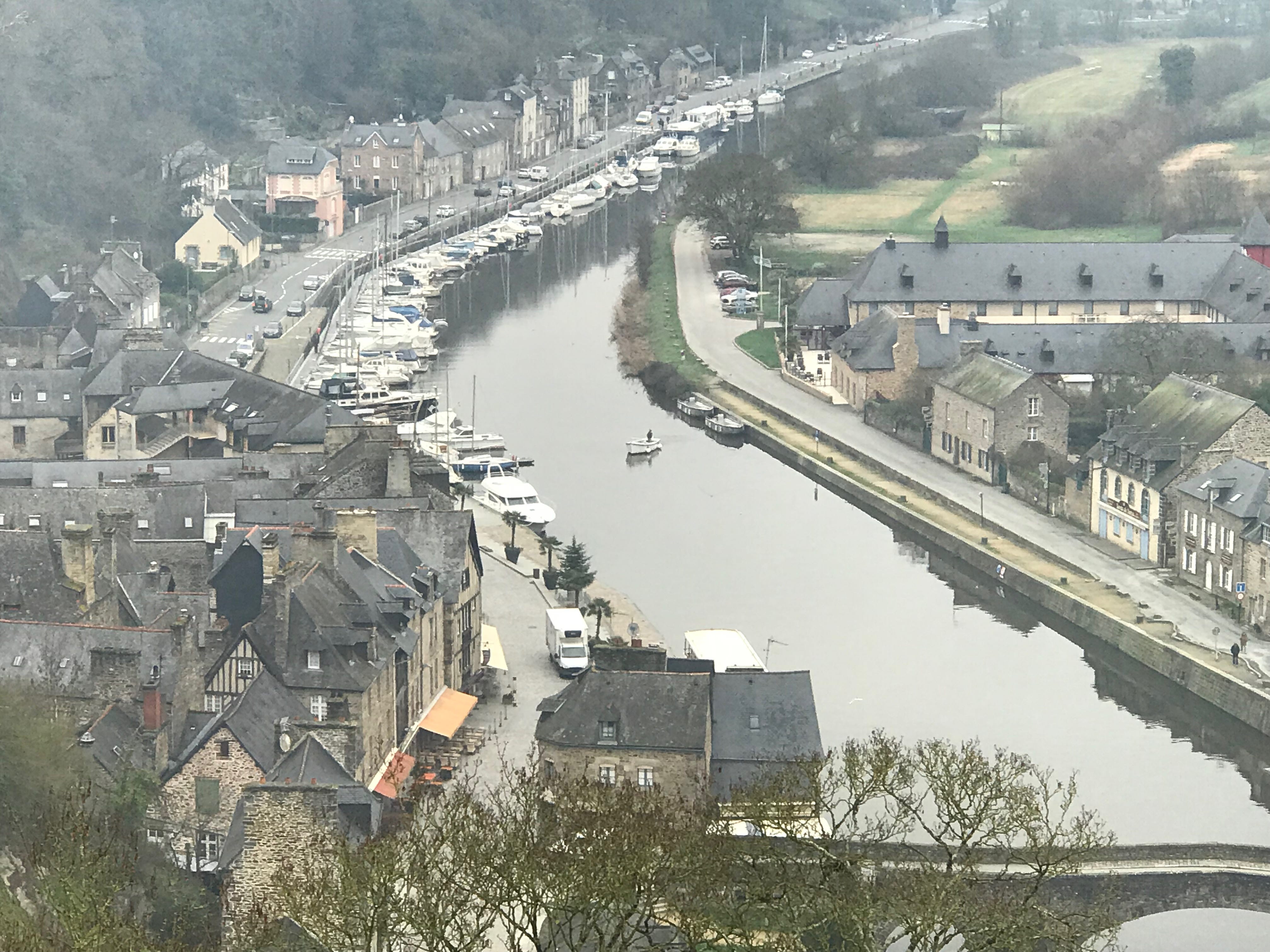 Five Days in Dinan - by Michelle Richmond