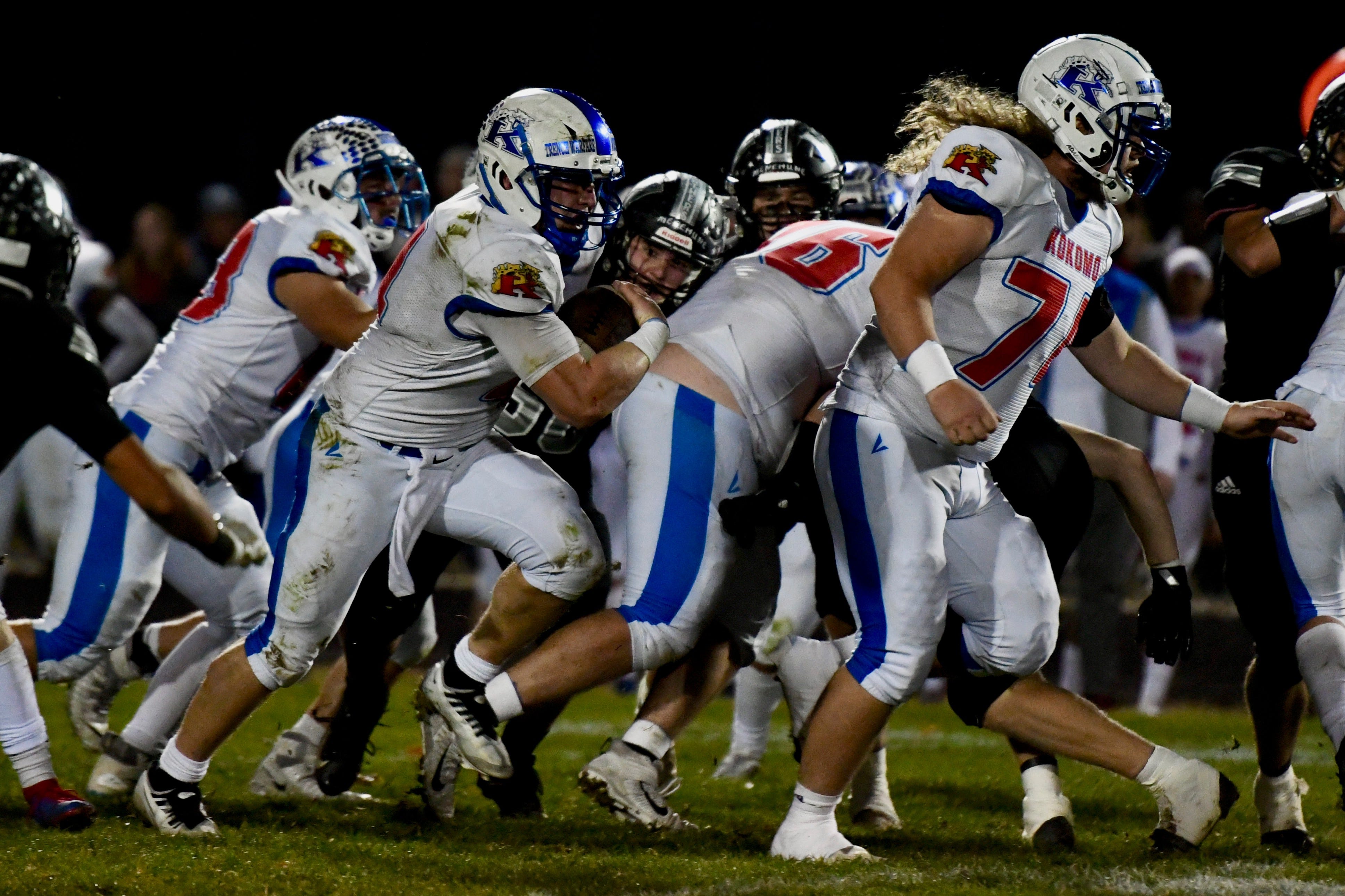 Wildkats swarm Panthers for sectional win