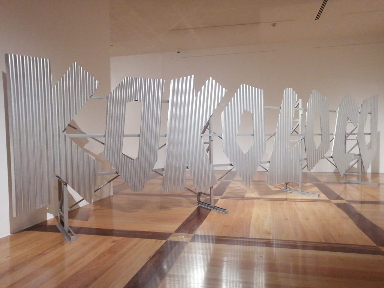 El Kokoloco revive como obra de museo - by RWBR