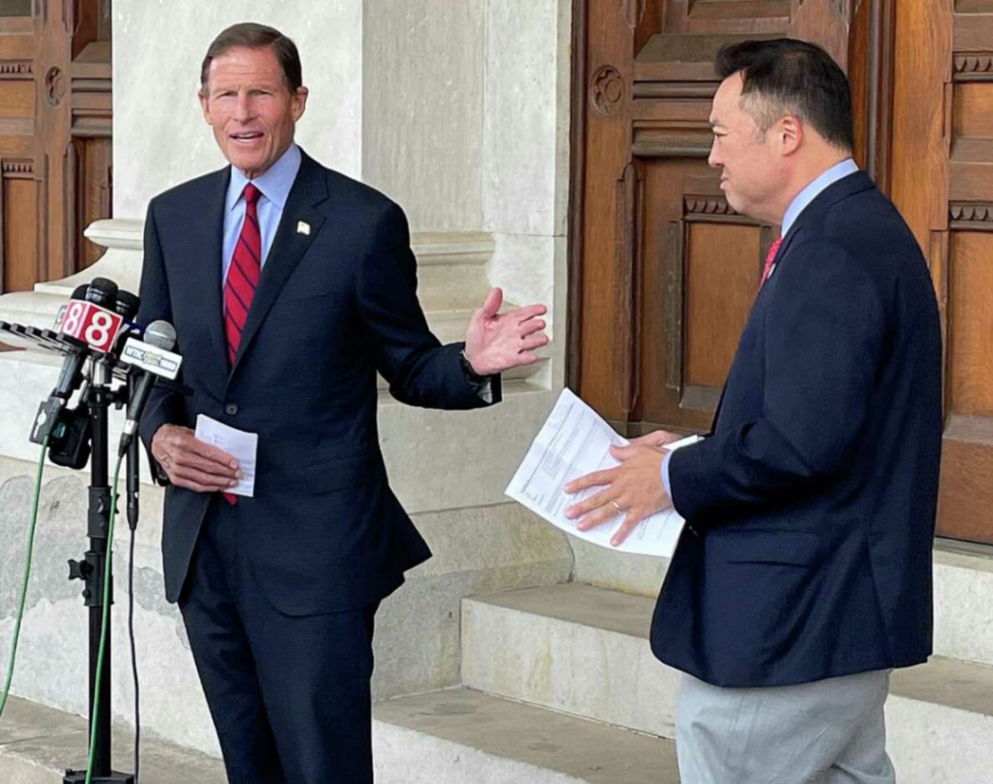 Tong Stands For What's Wrong With Connecticut...And The Democrat Party