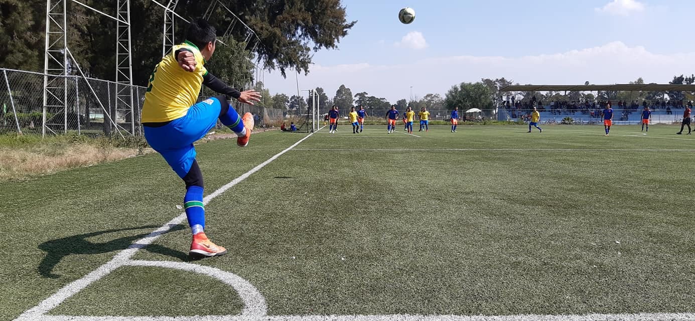 Futbol de barrio: boom digital y crisis económica en la vida real