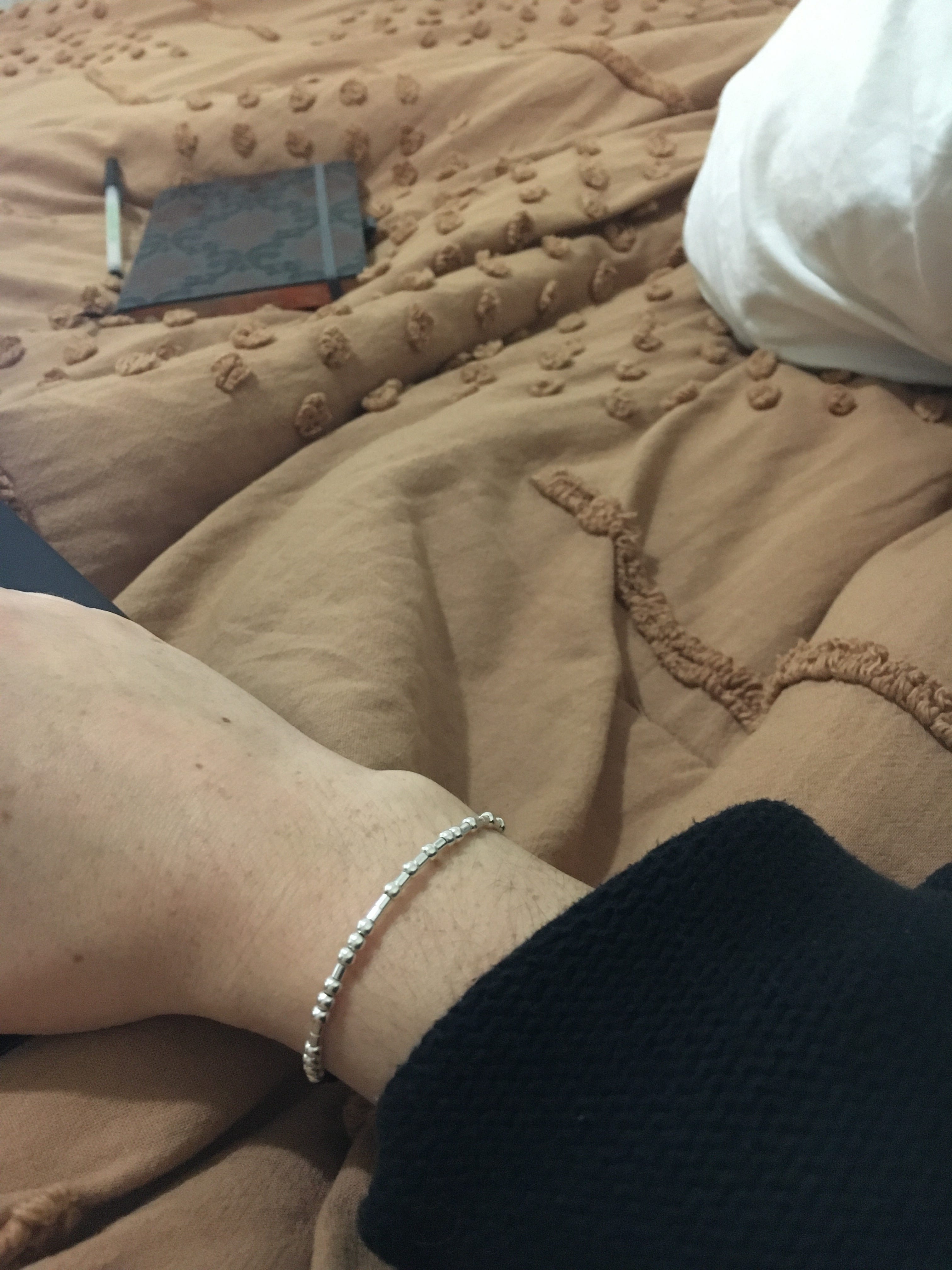 show & tell: to go - by Chloe Cullen - bruh