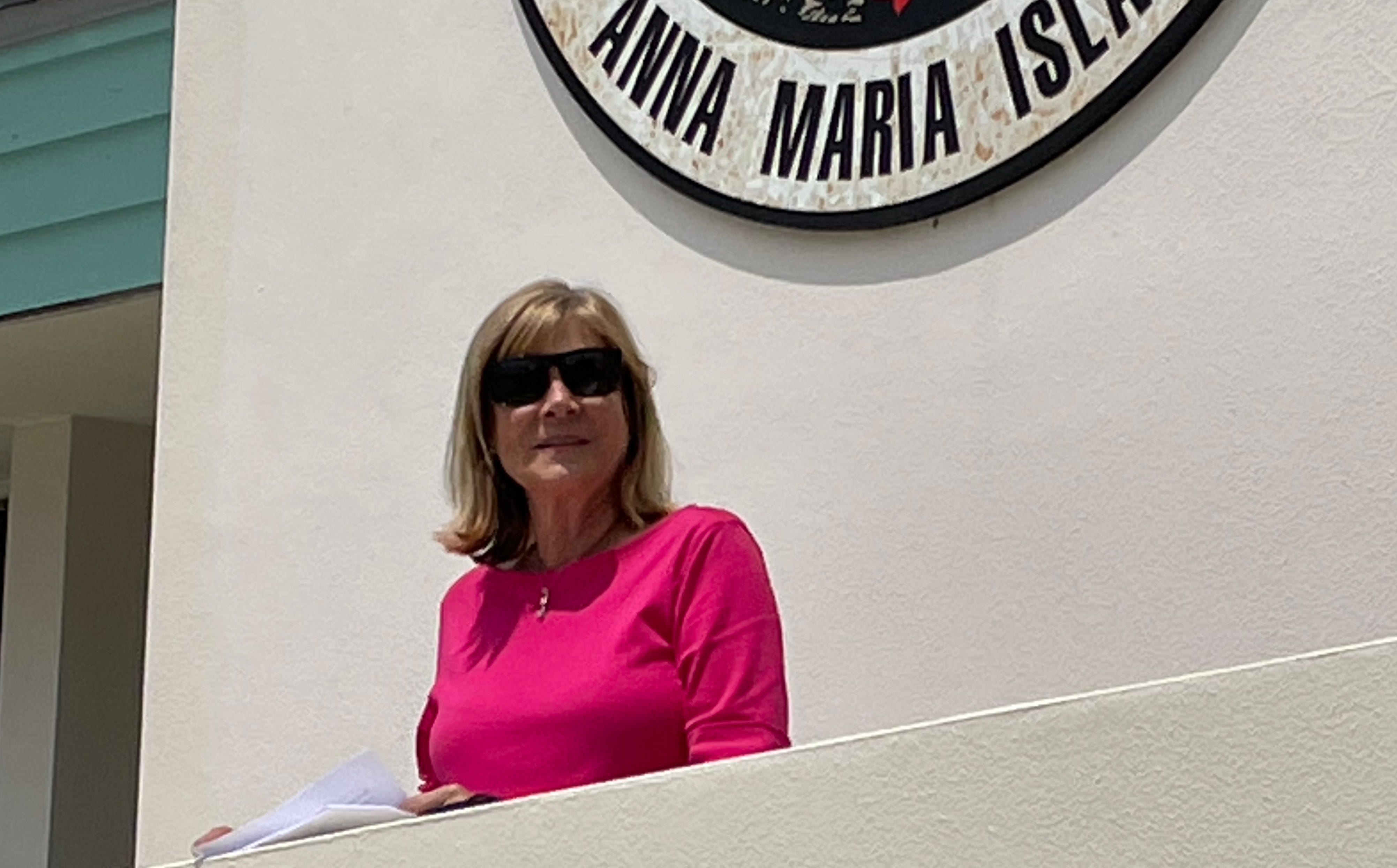 Premature judgment of Kruse? + the fight over election signs + Herald ...