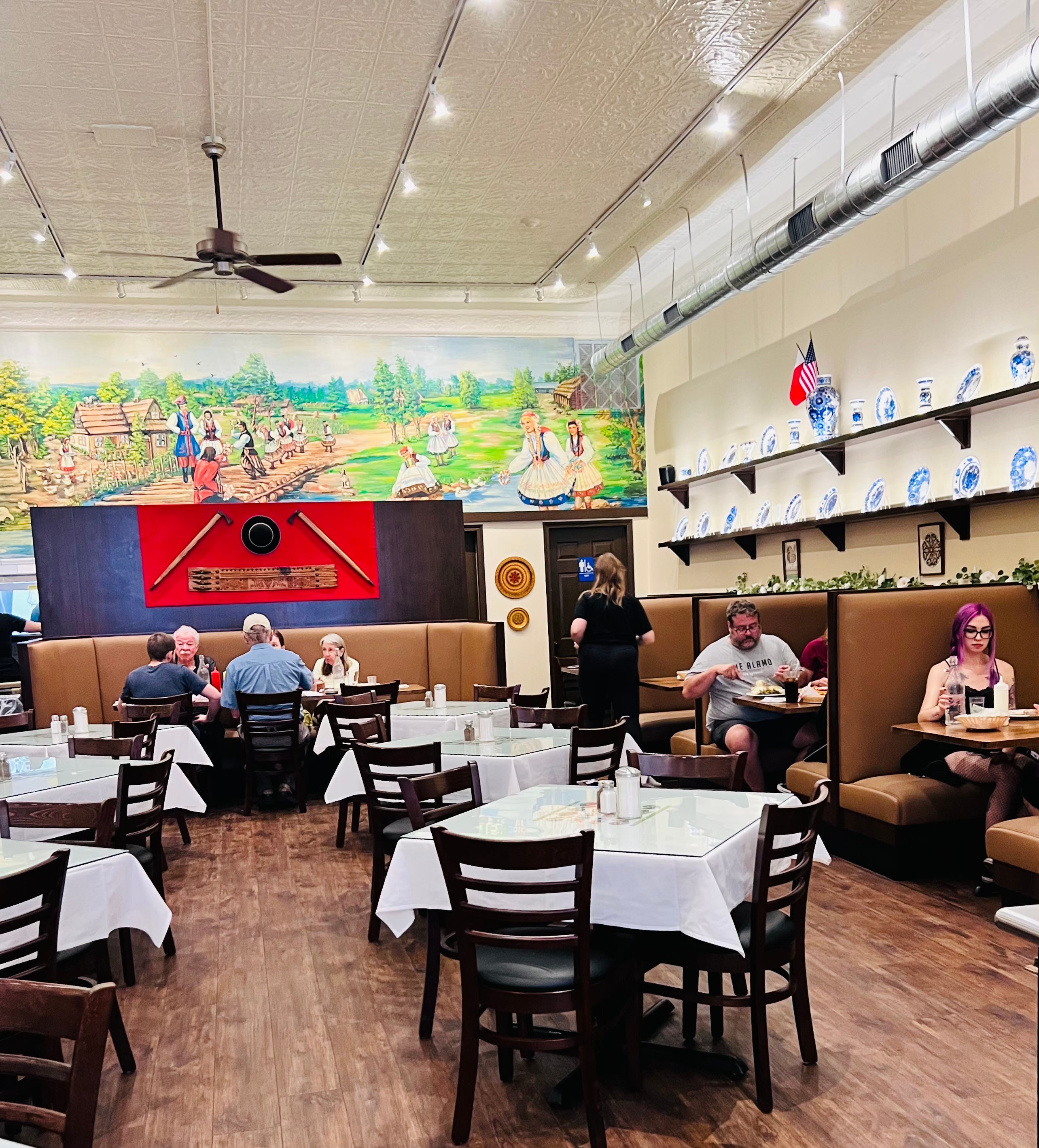 In Search of City Chicken - The Mix with Robert Simonson