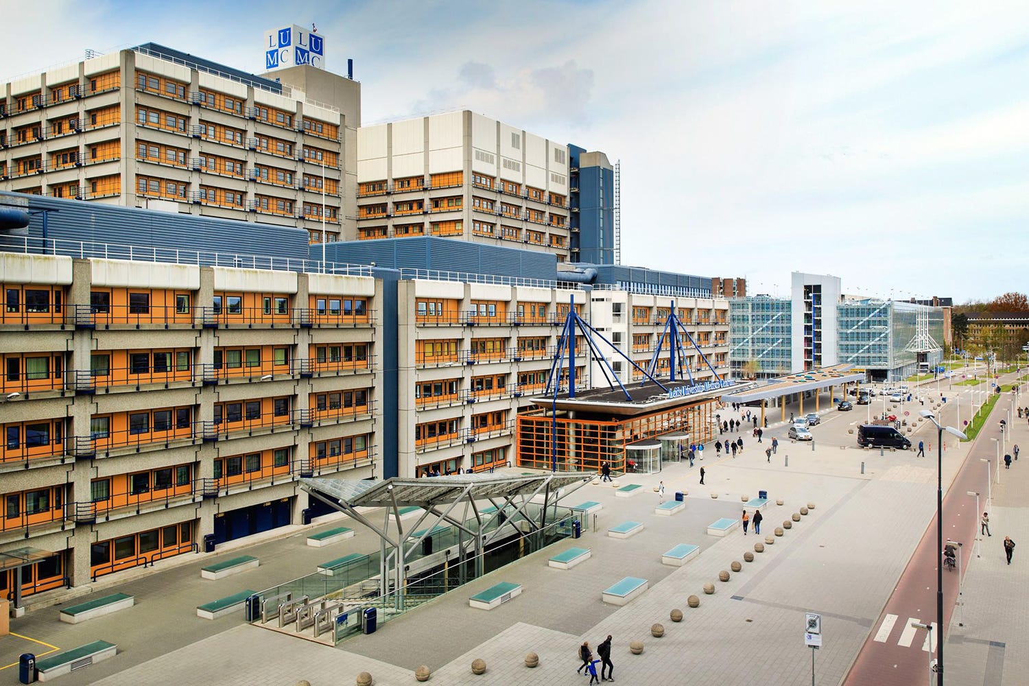 Dutch Should Keep Health Care System They Have