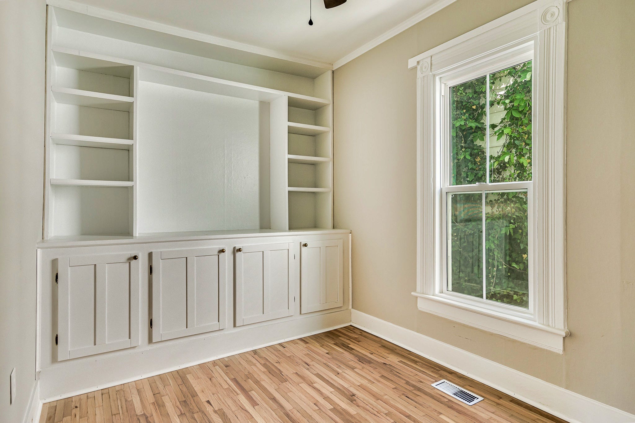 Couple Renovates Historic Home in Cornstalk Heights