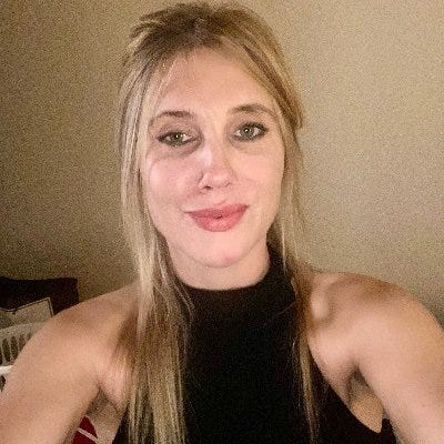 Chloe Combi | Substack