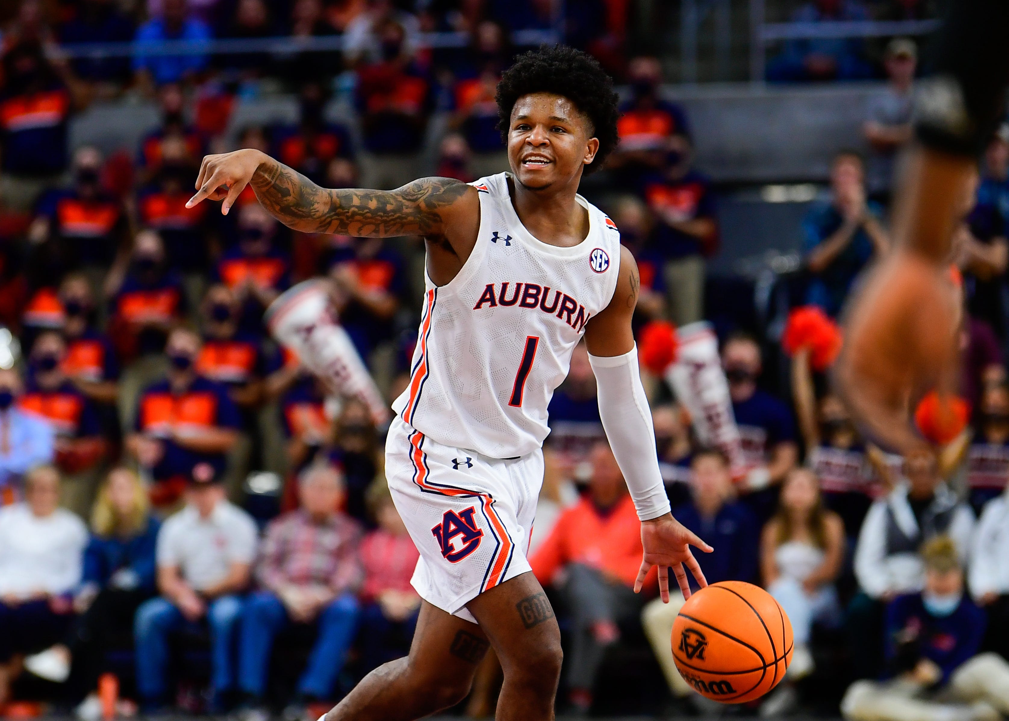 Bring on the bigger spotlight. Wendell Green Jr. is ready for it.