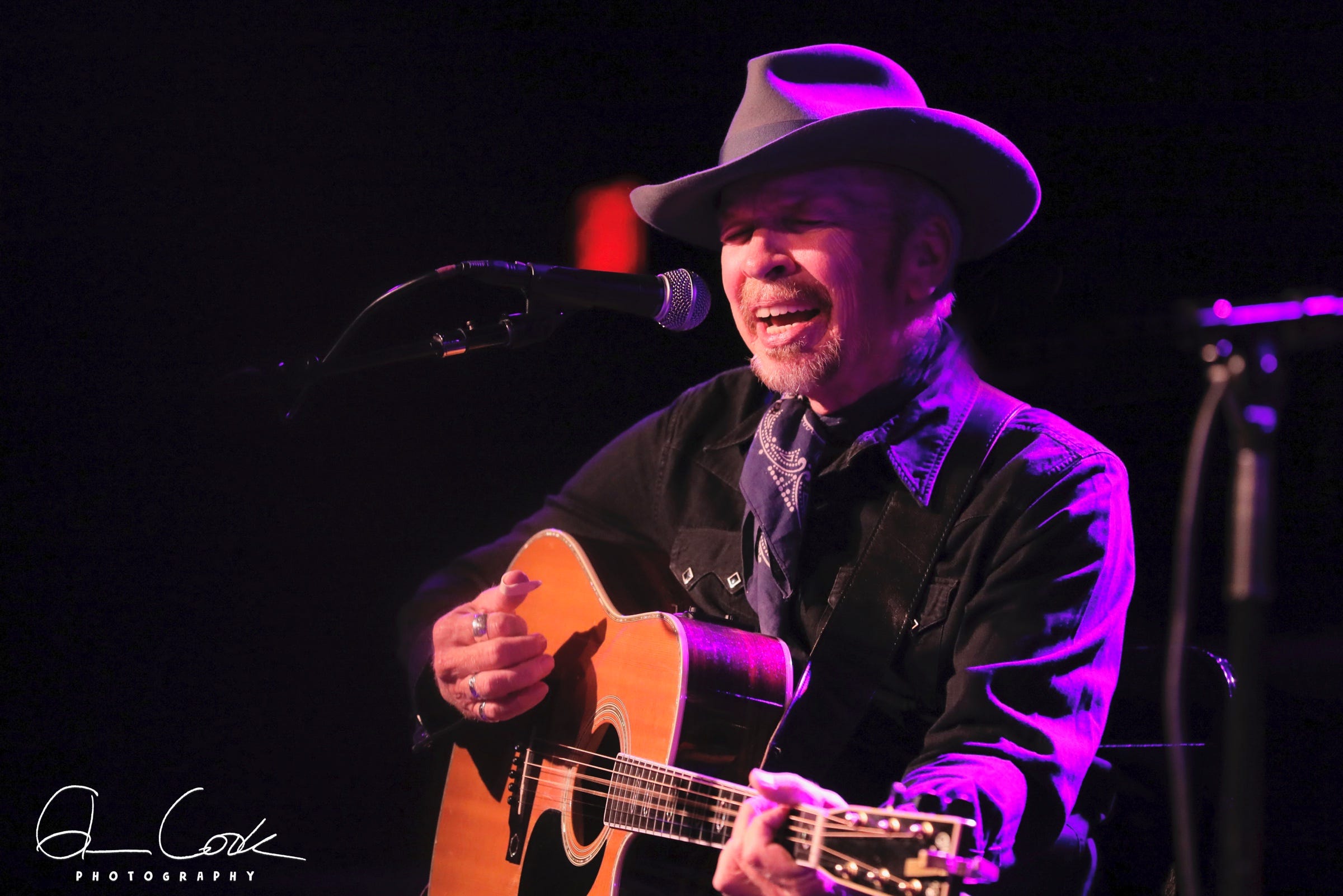 Interview: Dave Alvin, Part 2 - by Glenn Cook