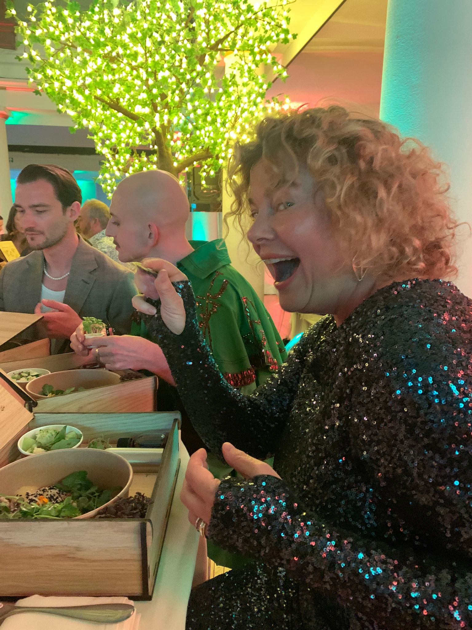 About - The Queenager with Eleanor Mills