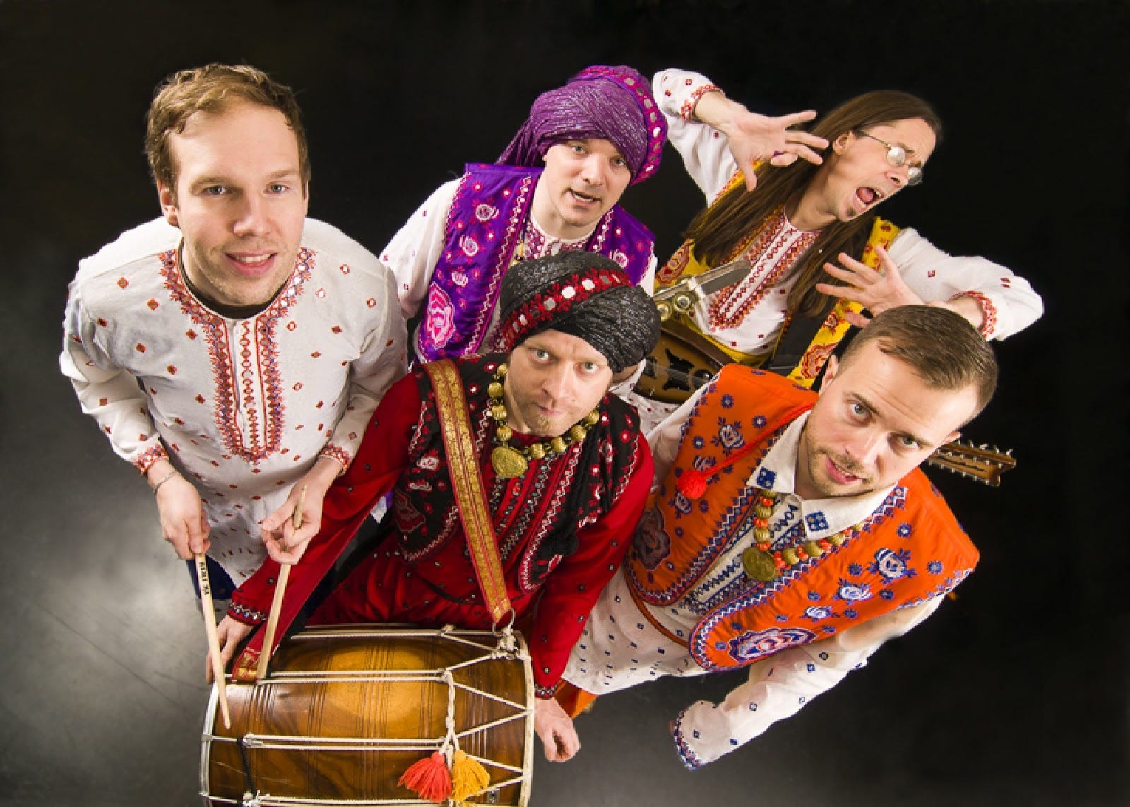 Finnish brains, baiting and bottlenecks