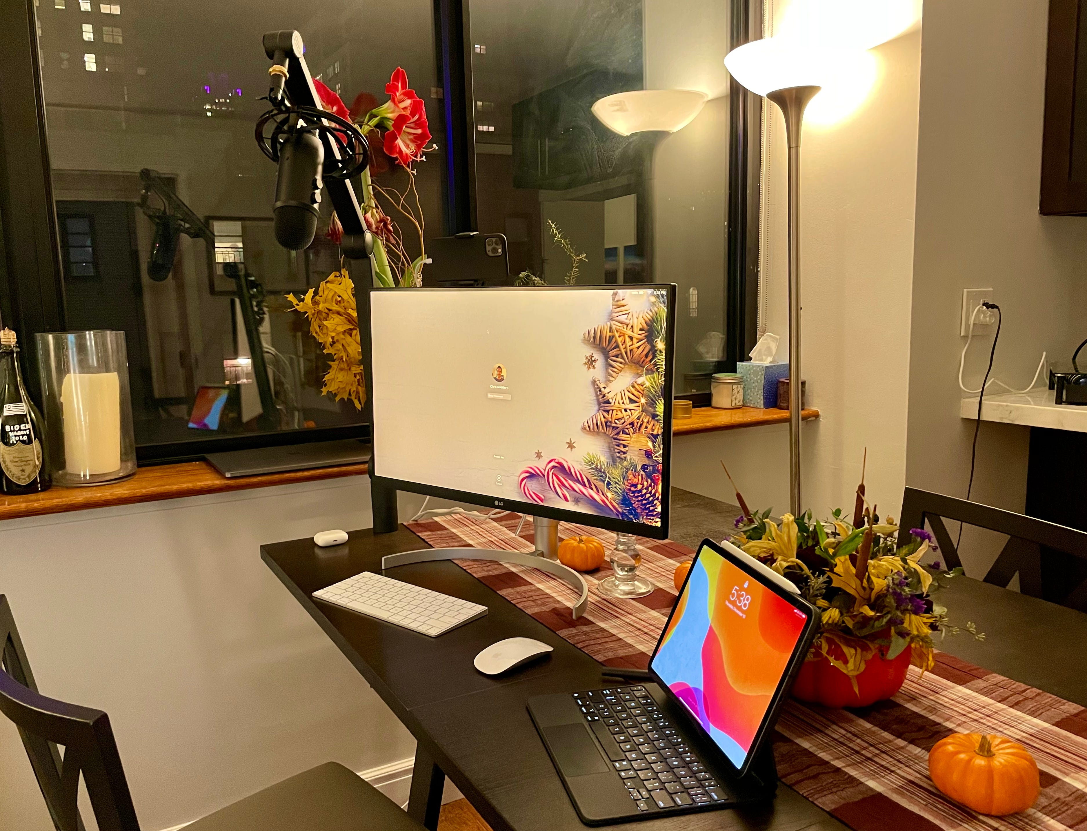 054 - Chris Maddern - by Ryan Gilbert - Workspaces
