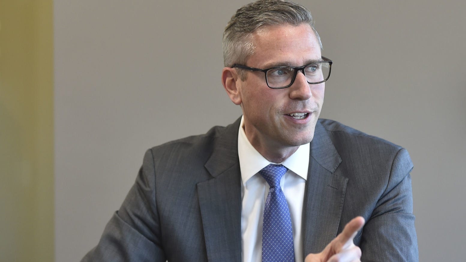 THE ILLINOIZE: Monday Free for All - by Patrick Pfingsten