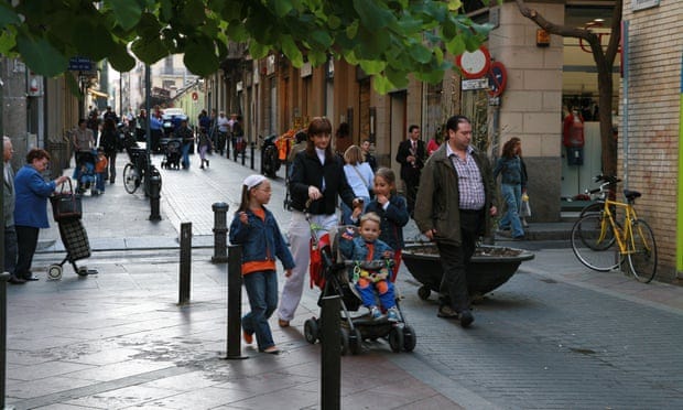 Why (nearly) All Blocks in Barcelona Look the Same