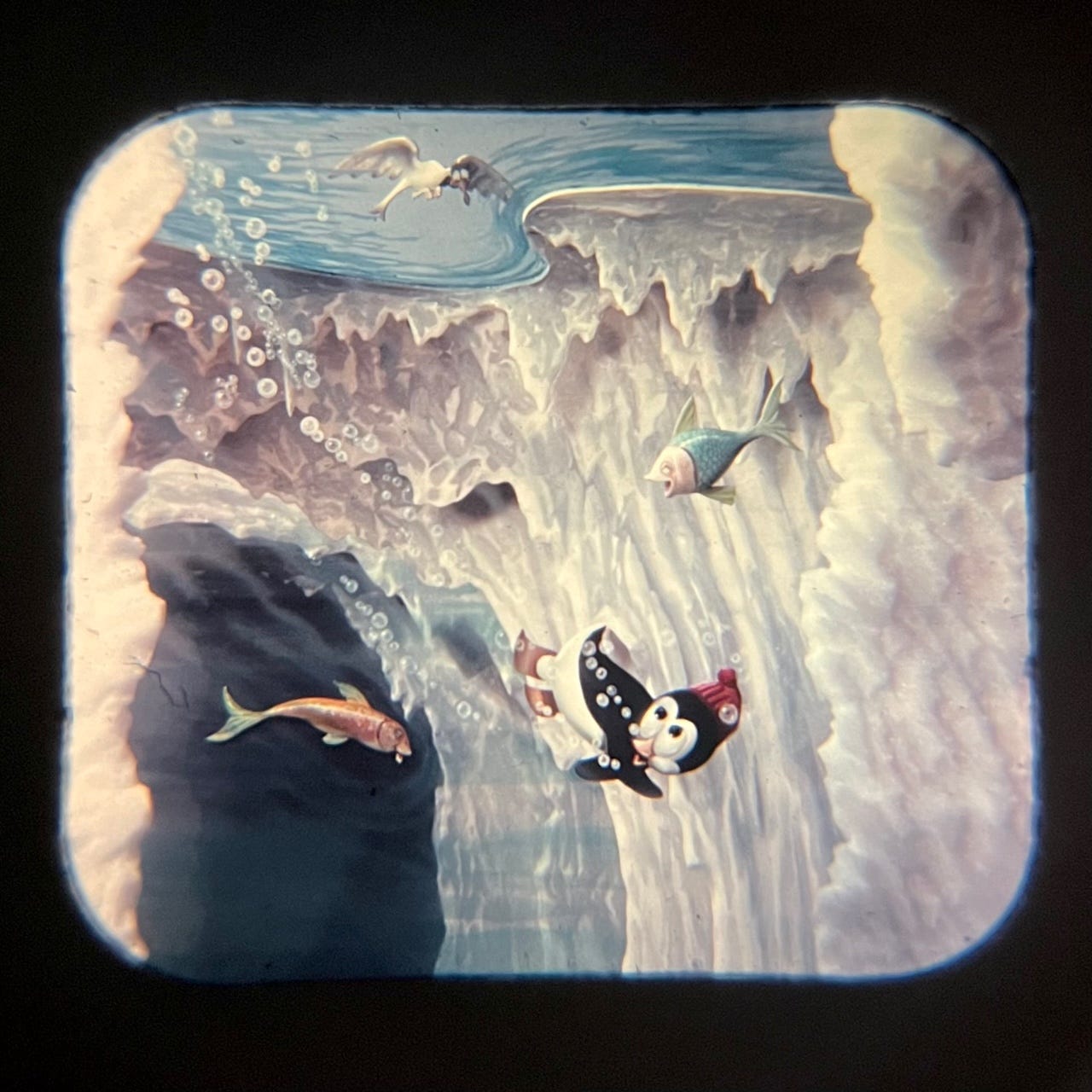 Montyne's Innovative, Savage and Sexy View-Master Work