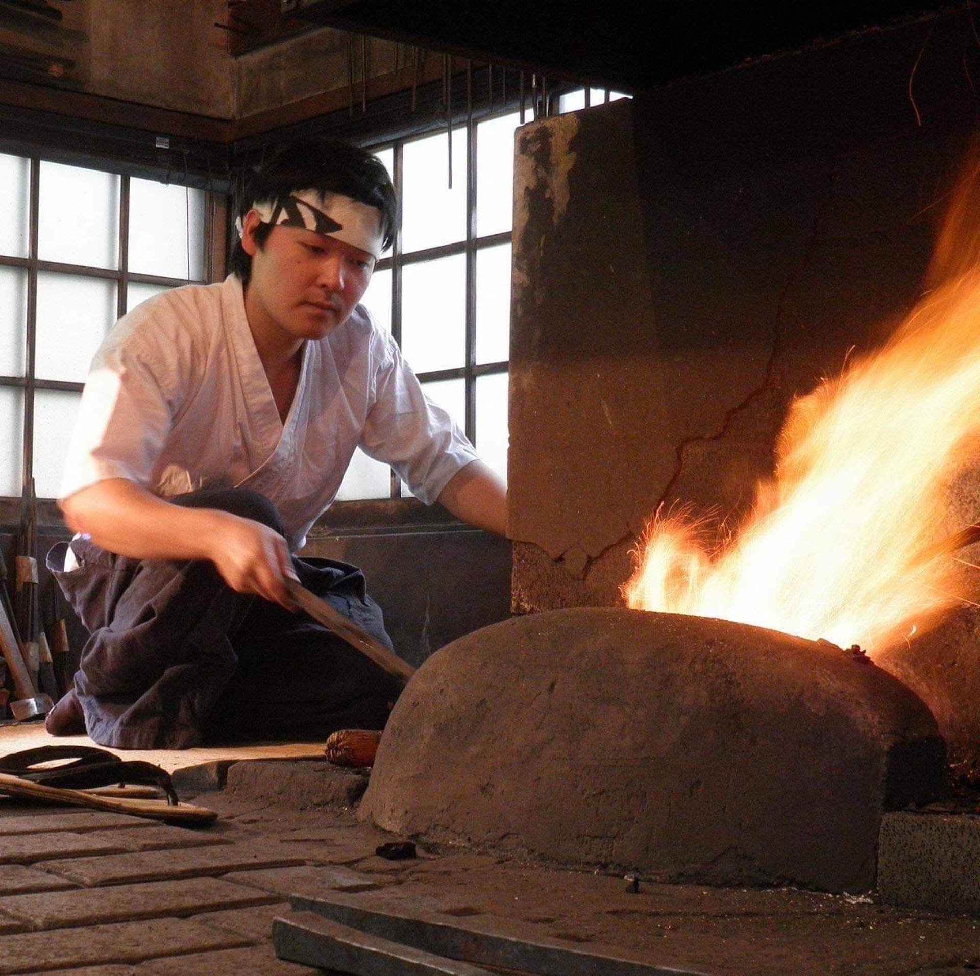 Modern Japanese Swordsmiths - by Hiroshi Onaka