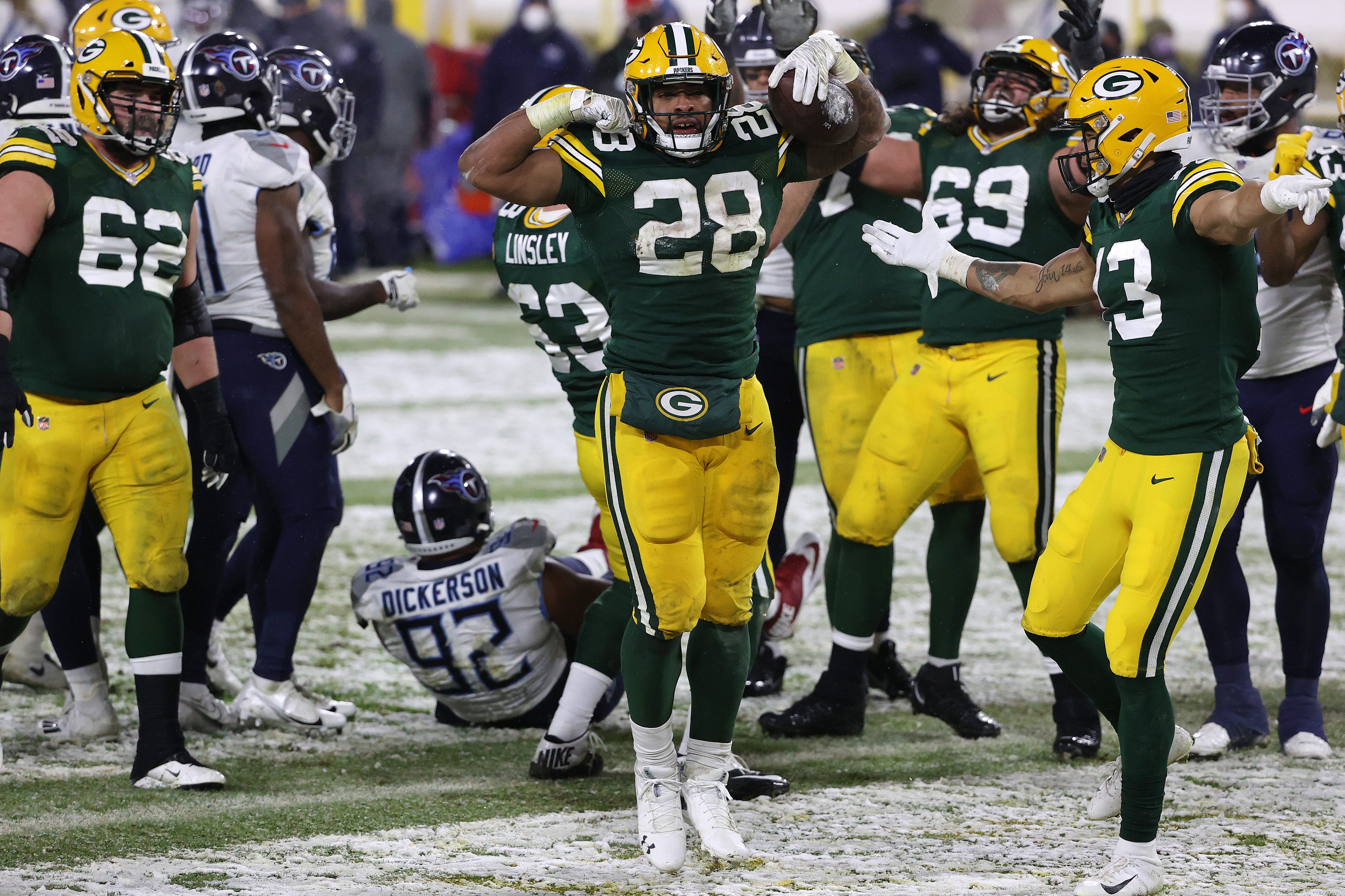 The Thread: AJ Dillon has arrived so, yes, the Green Bay Packers can ...