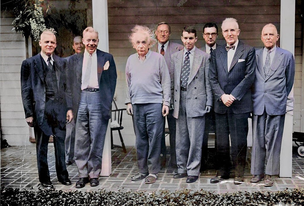 Privatdozent Photo Edition #4 - by Jørgen Veisdal