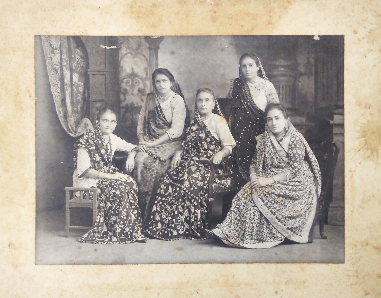 The Parsi Gara Saree: Then and Now - Brown History