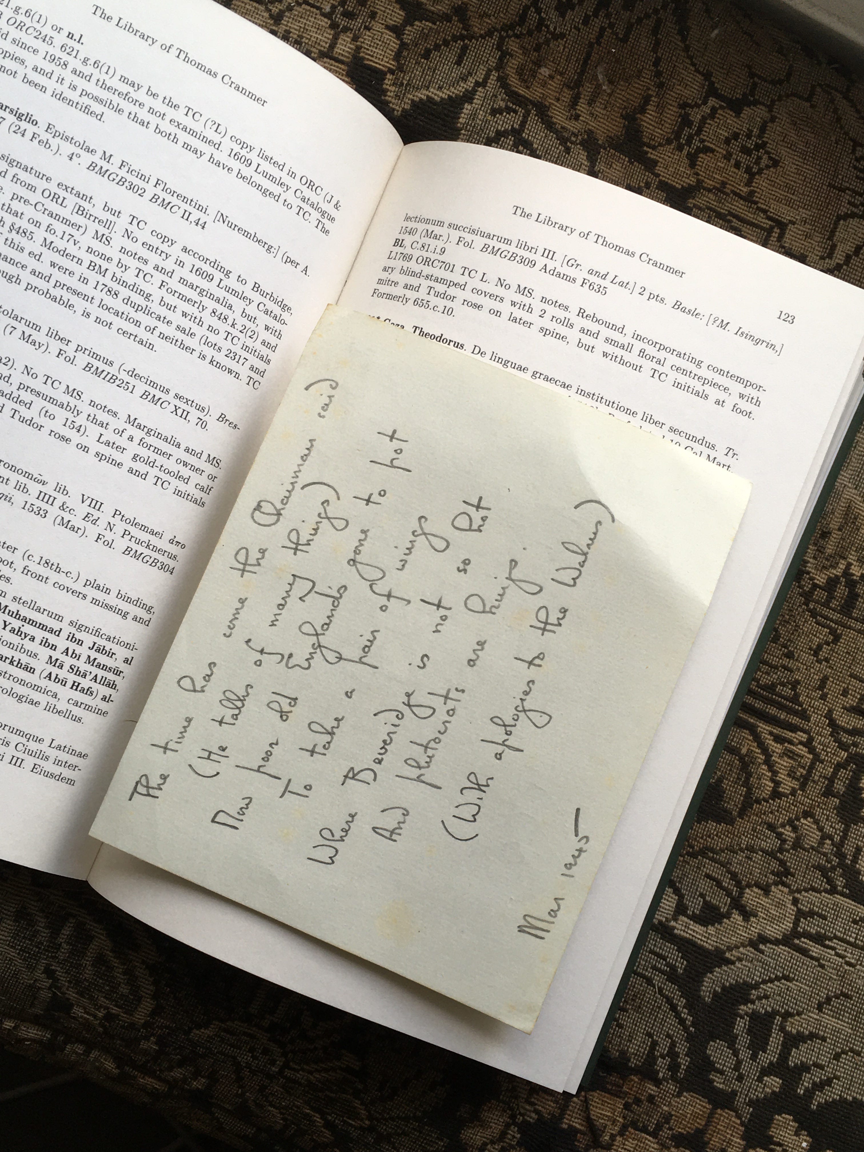 Preserving unimportant papers - by Adam Smyth - TEXT!