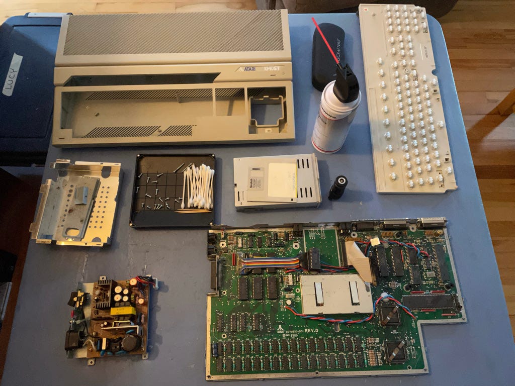 Finding an Atari 1040ST - by Paul Lefebvre