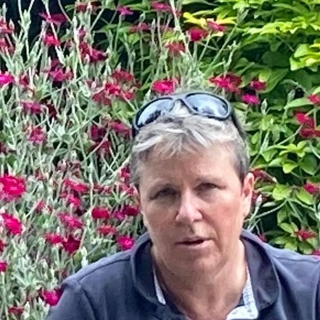 Jo’s Substack subscriber chat