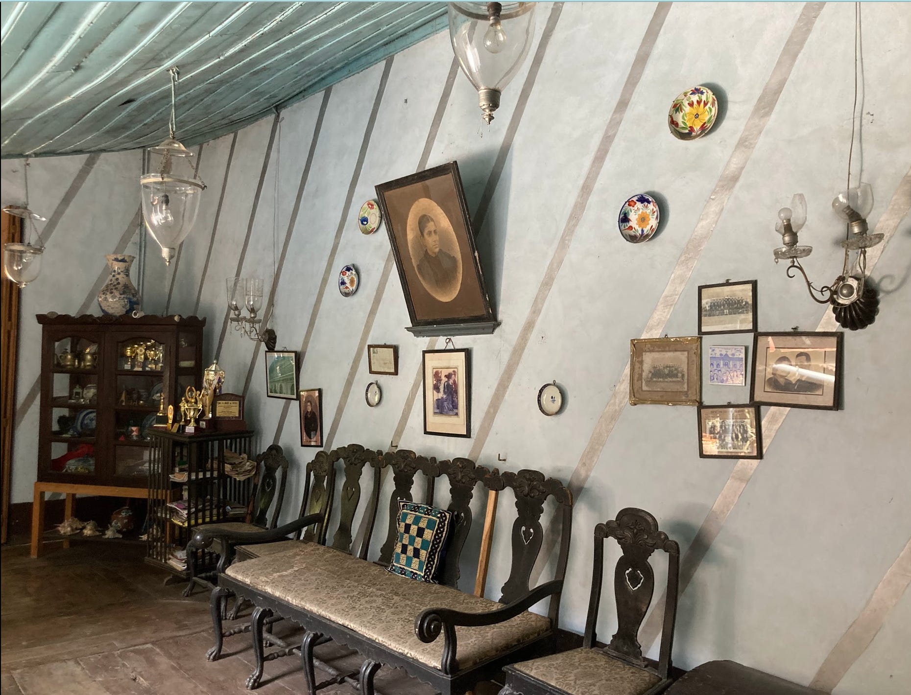 #16: The Heritage Houses of Goa - by Ila Reddy - आईना